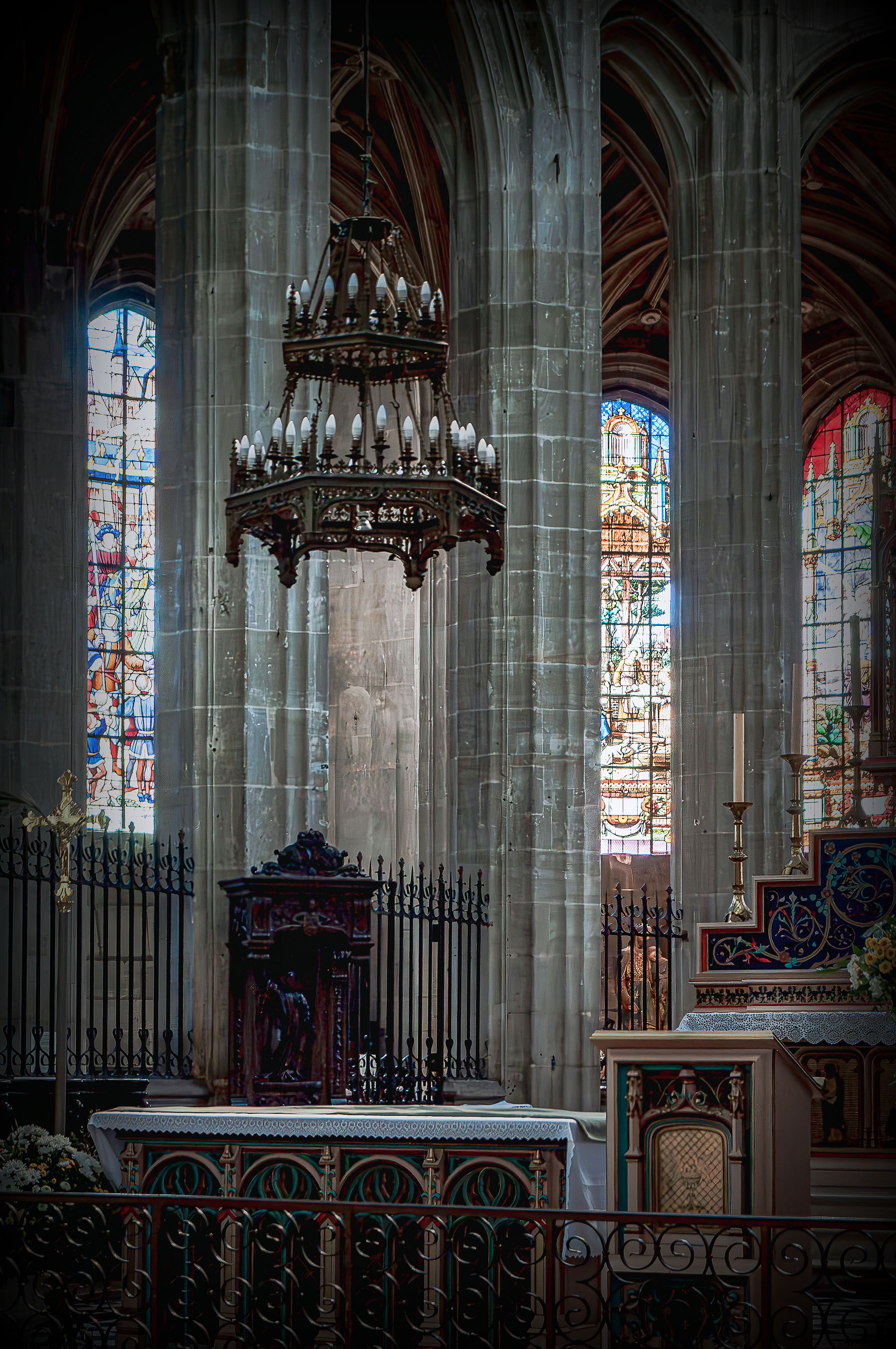 Gothic Cathedral Interior with Stained Glass Windows · Free Stock Photo