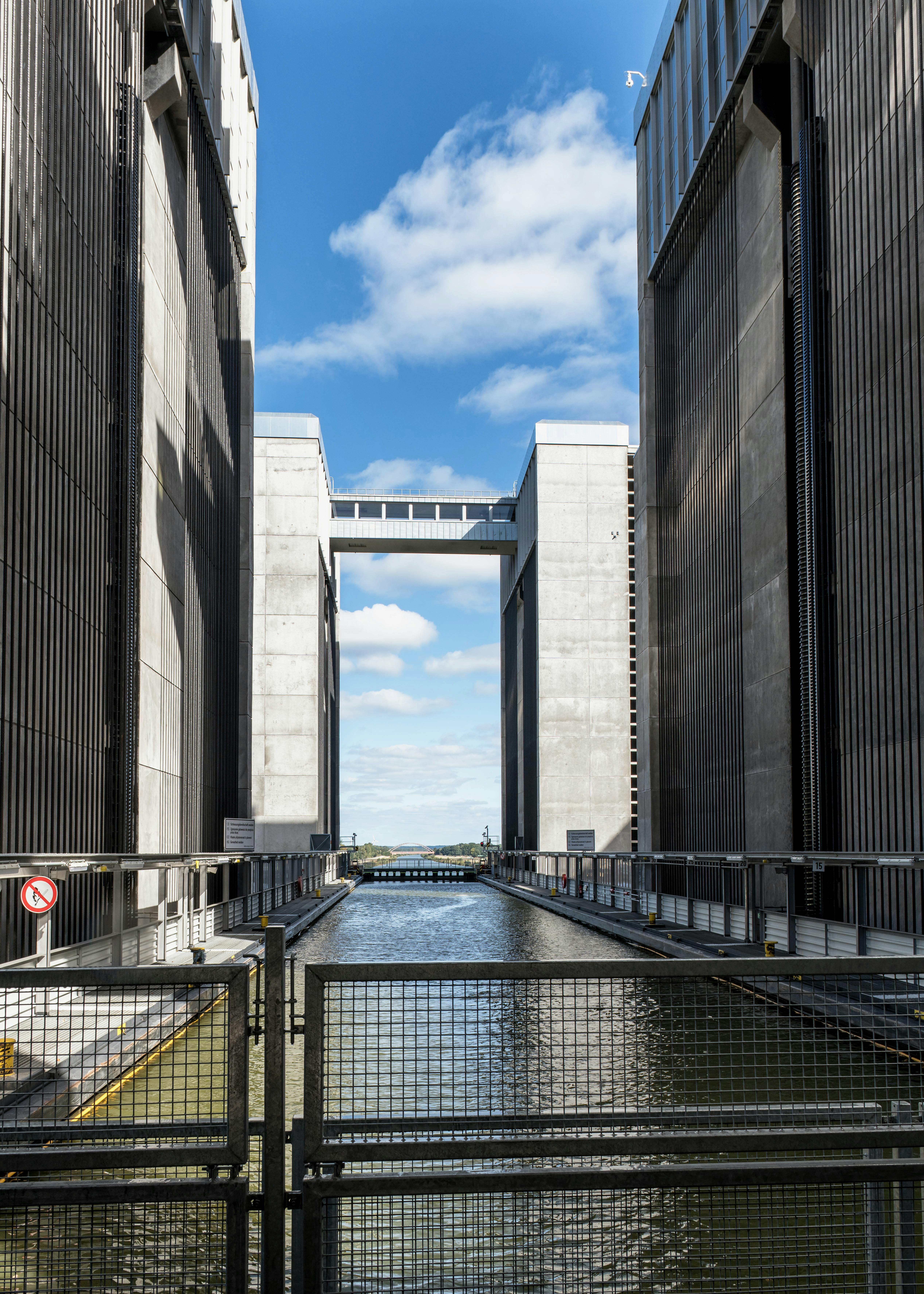 Impressive Ship Lift Architecture at Scharnebeck · Free Stock Photo