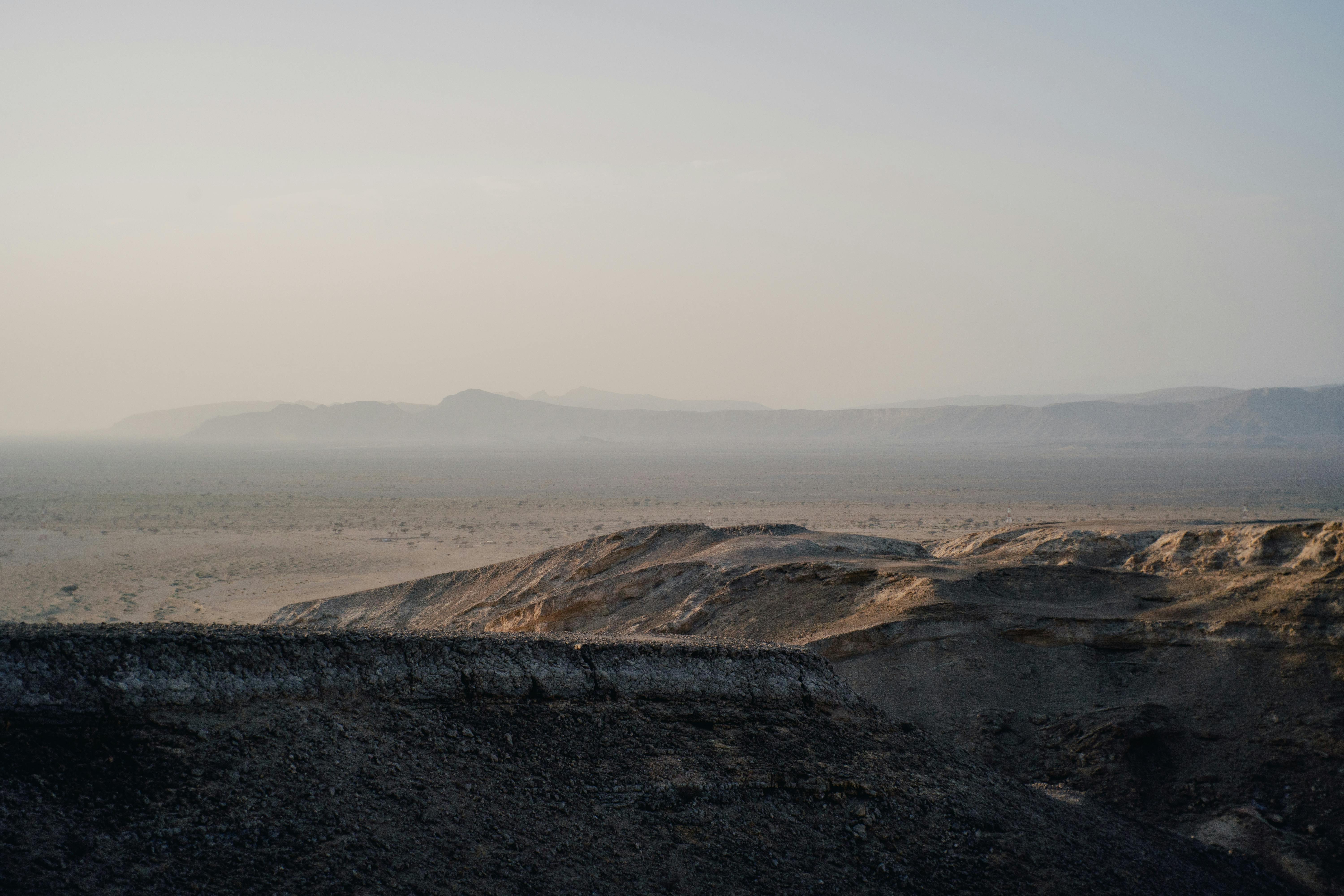 Stunning Landscape of Ibri Desert in Oman · Free Stock Photo