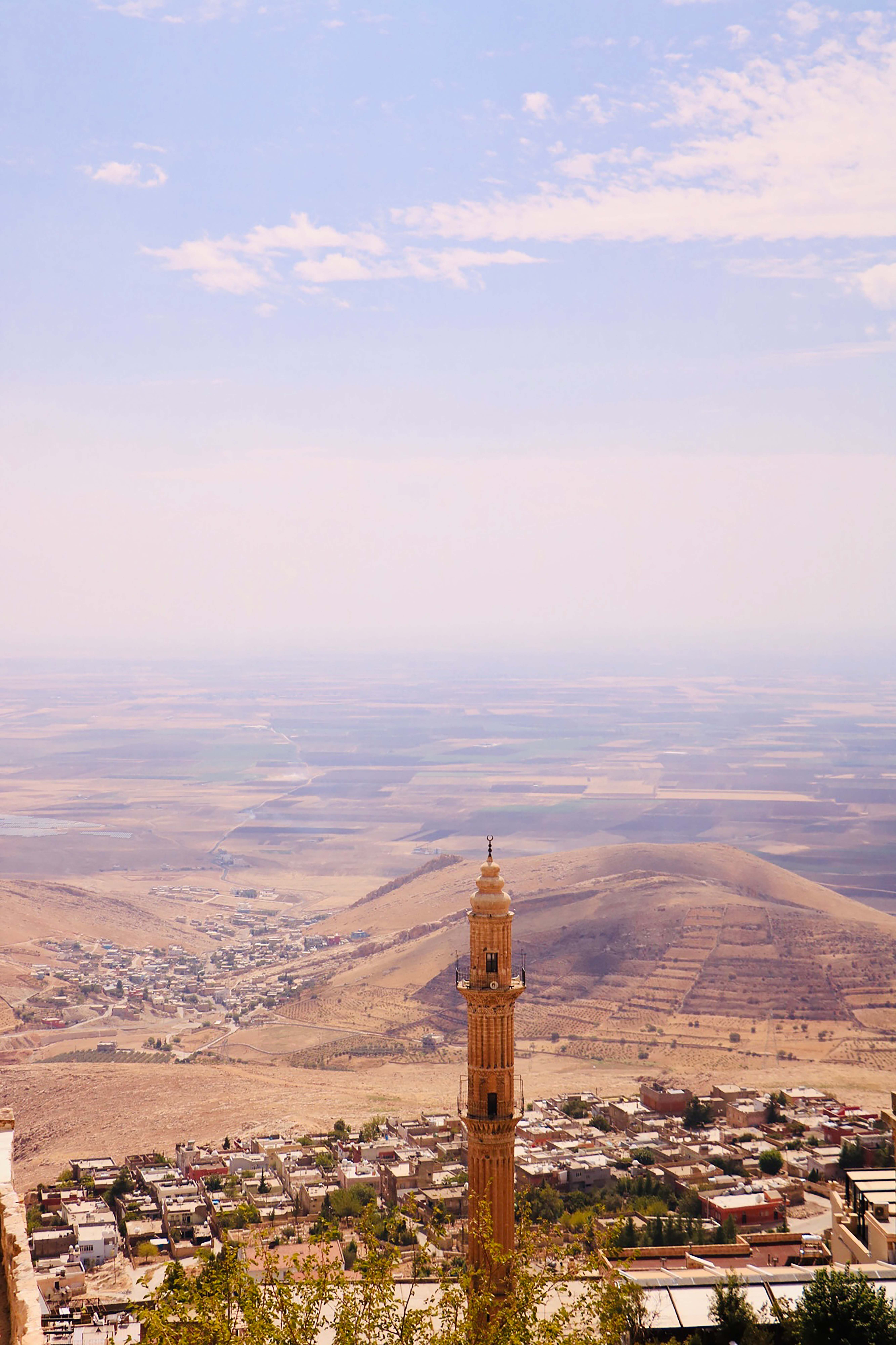 Scenic View of Historic Minaret and Landscape · Free Stock Photo