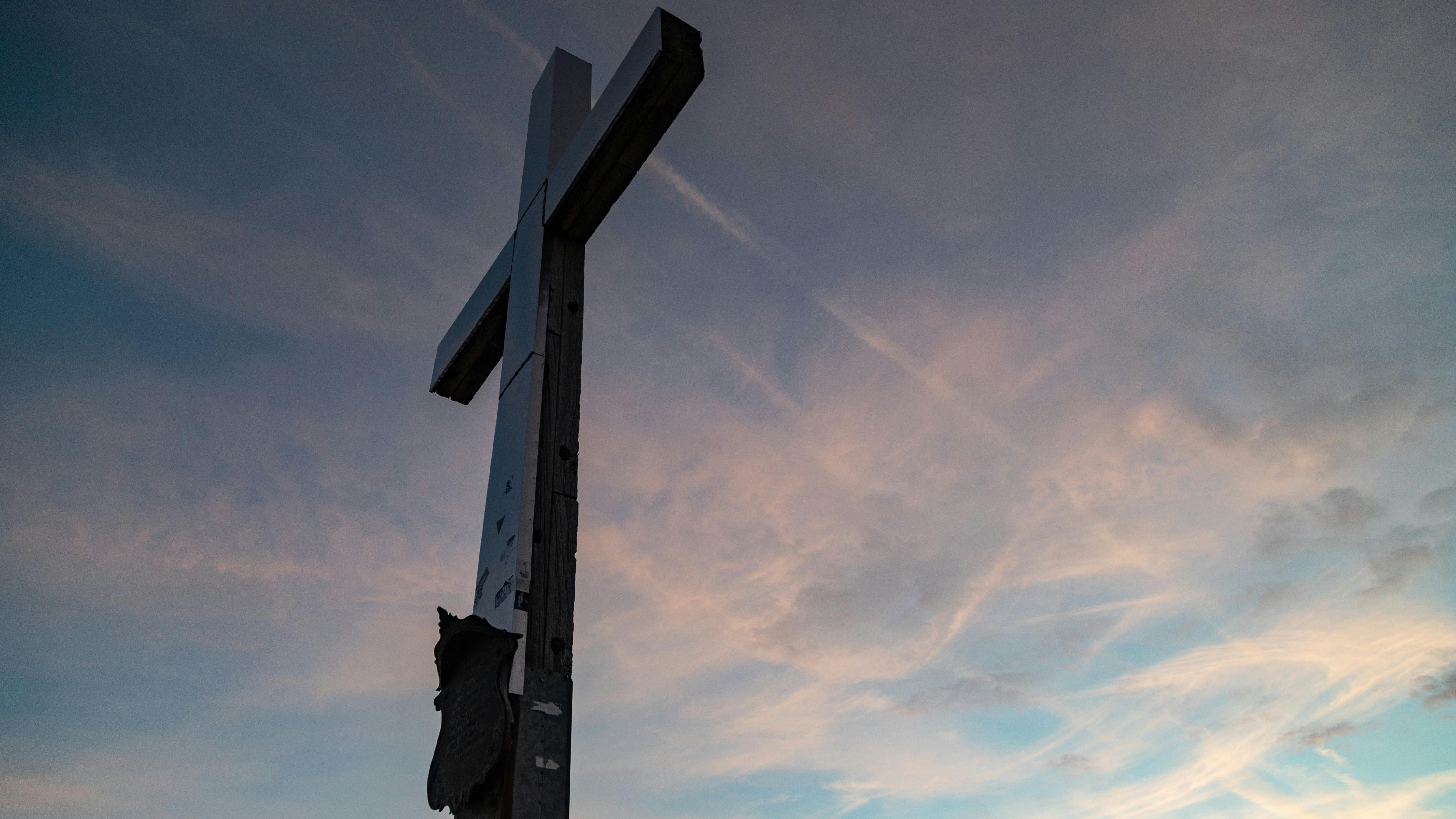Scenic Mountain Cross at Sunrise in Garmisch-Partenkirchen · Free Stock ...