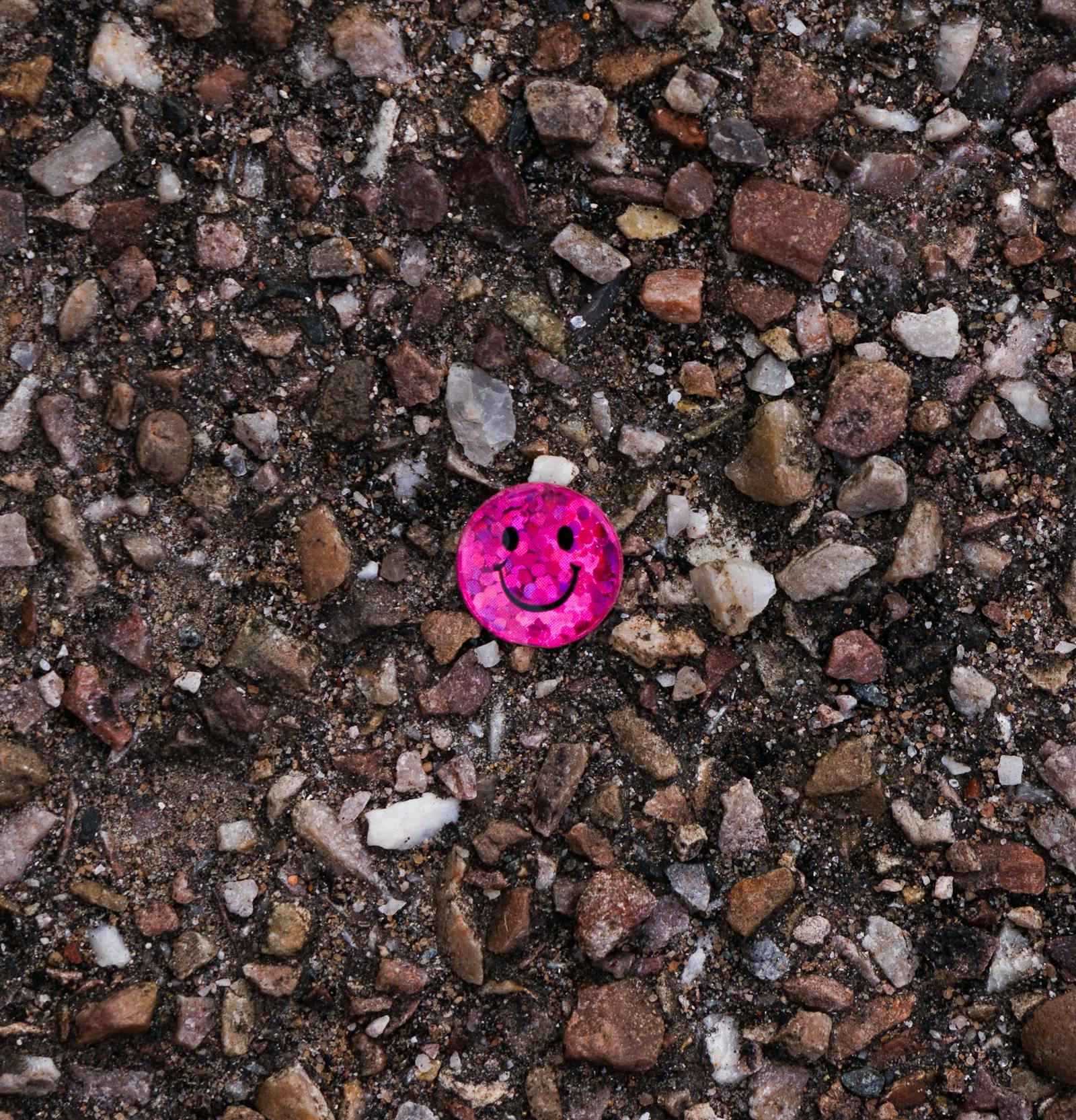 Pink Smiley Face Photos, Download The BEST Free Pink Smiley Face Stock ...
