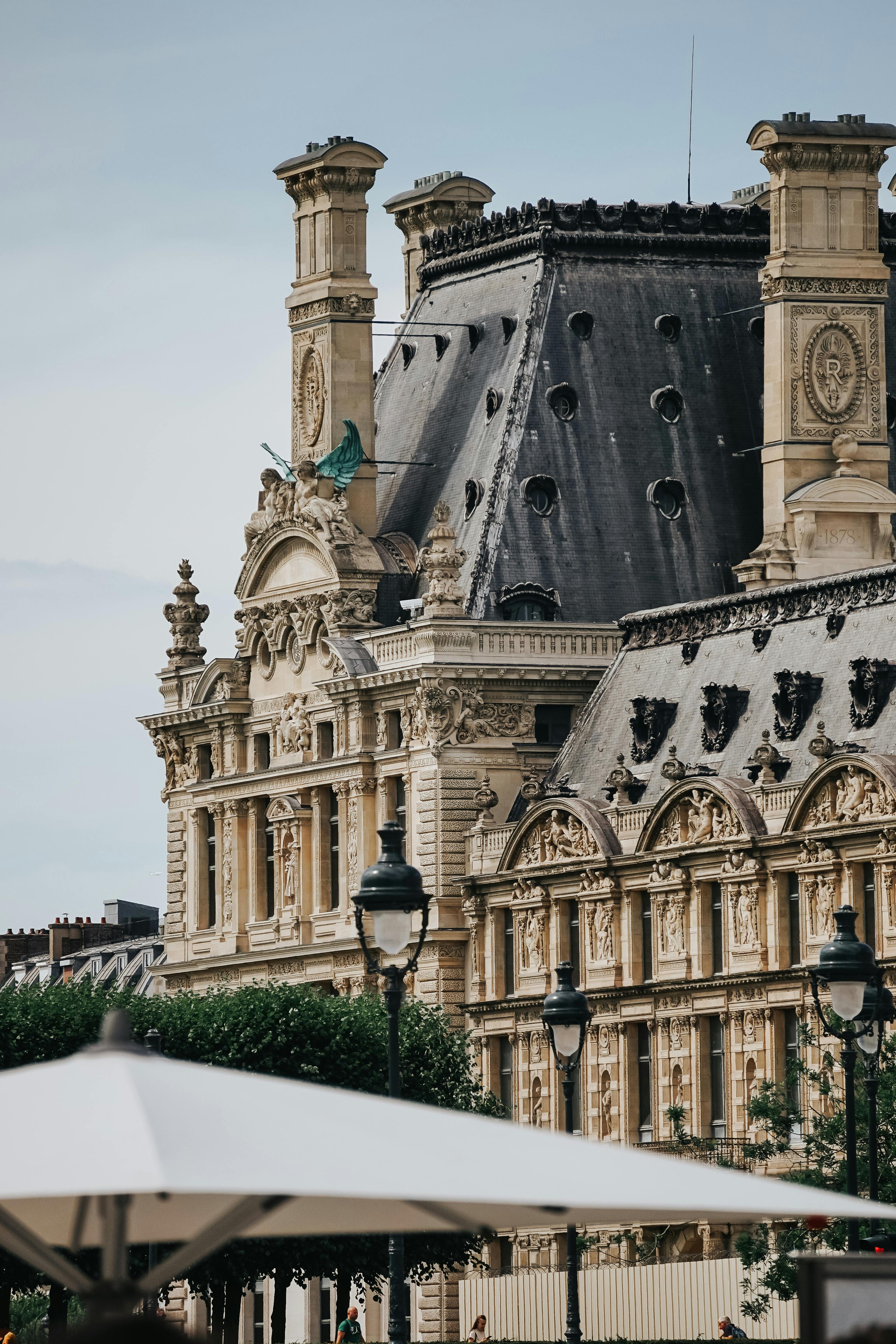 Louvre Museum in Paris · Free Stock Photo