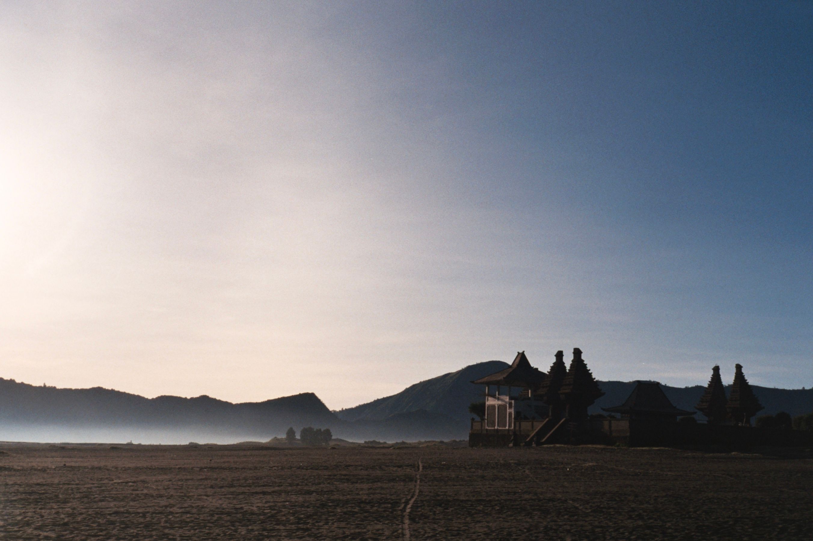 Vast Desert · Free Stock Photo