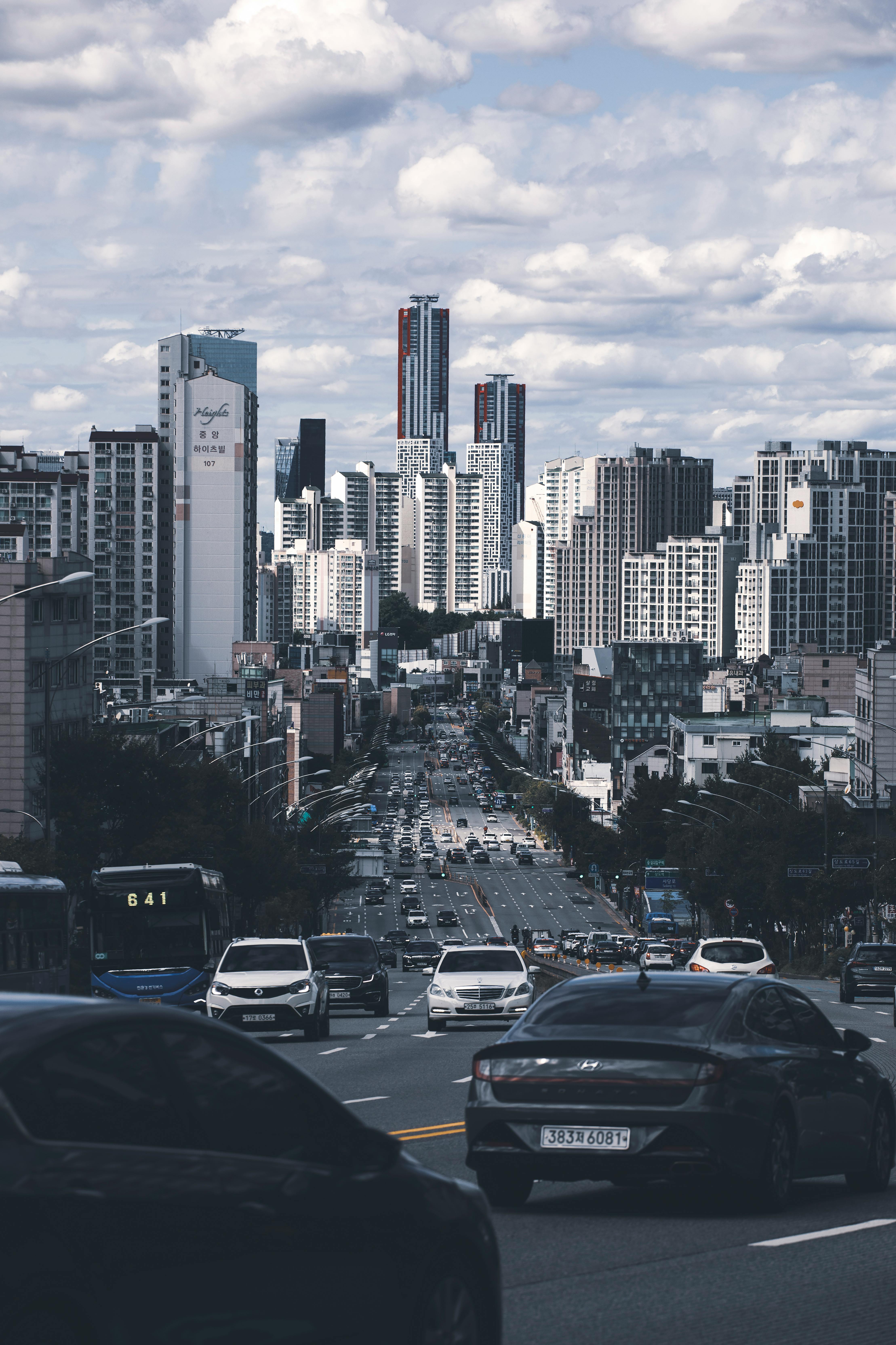 Dynamic Cityscape with Modern Skyscrapers · Free Stock Photo