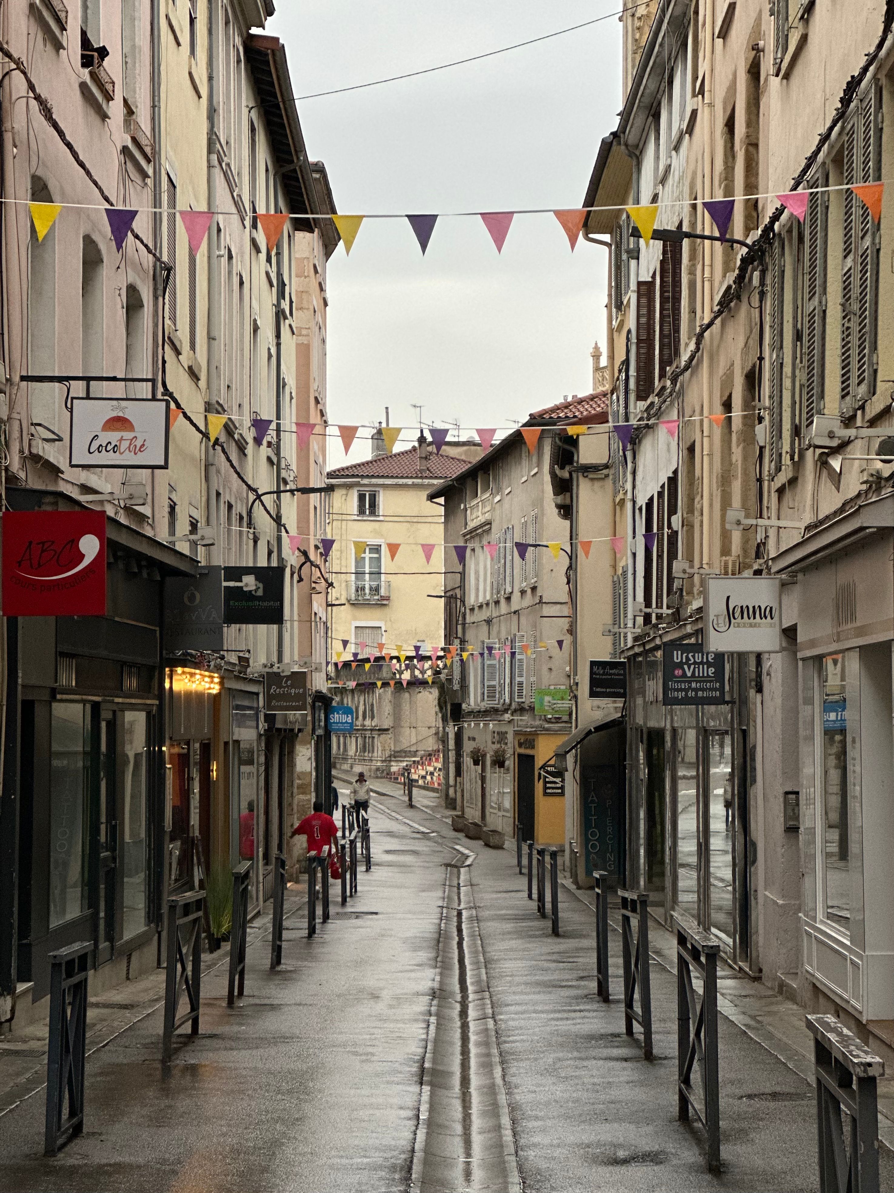 Charming Medieval Street in Historic French Town · Free Stock Photo
