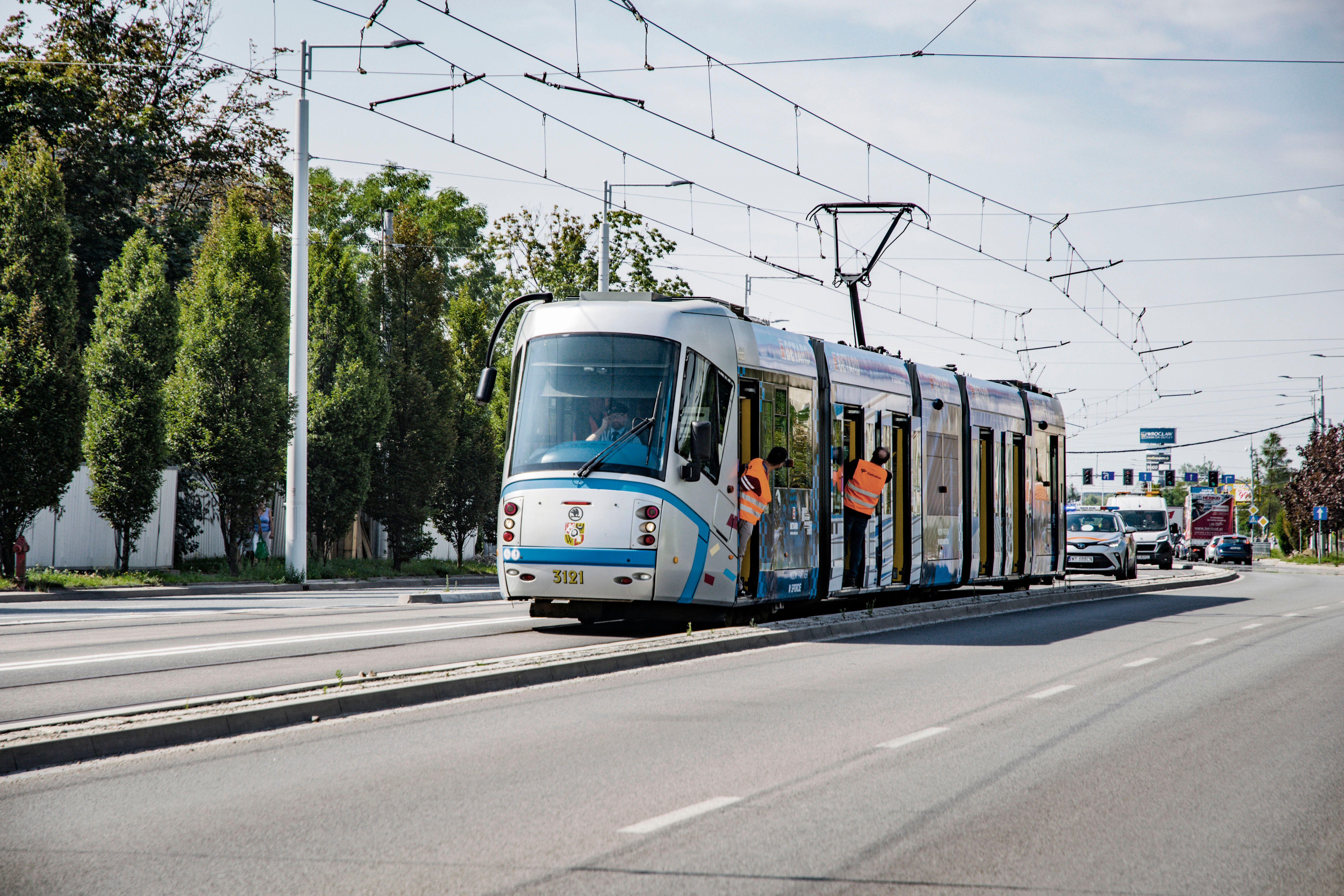 Modern Tram in Wrocław on a Sunny Day · Free Stock Photo