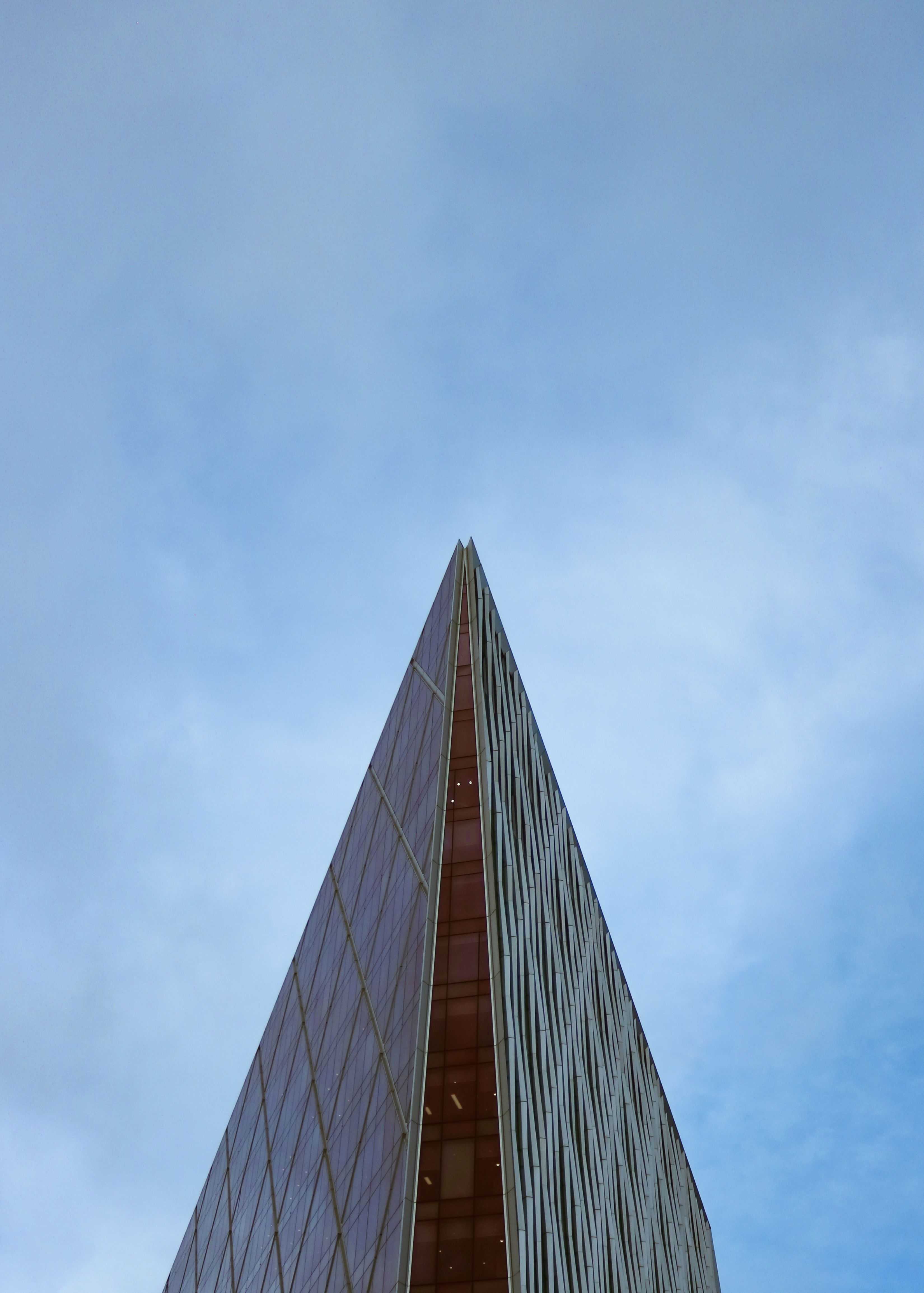 Modern London Skyscraper Against Blue Sky · Free Stock Photo