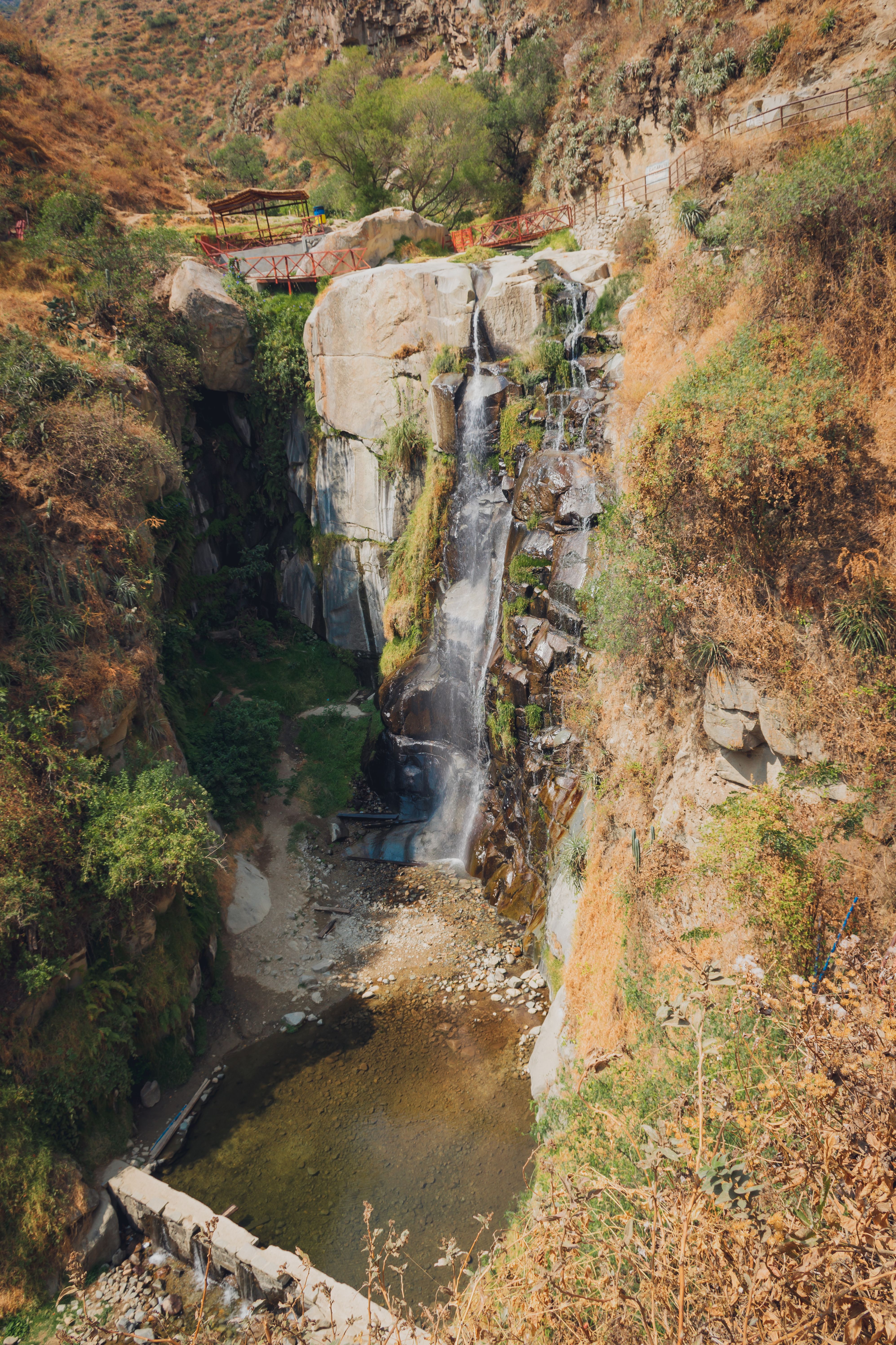 Stunning Waterfall in Huarochirí, Perú · Free Stock Photo
