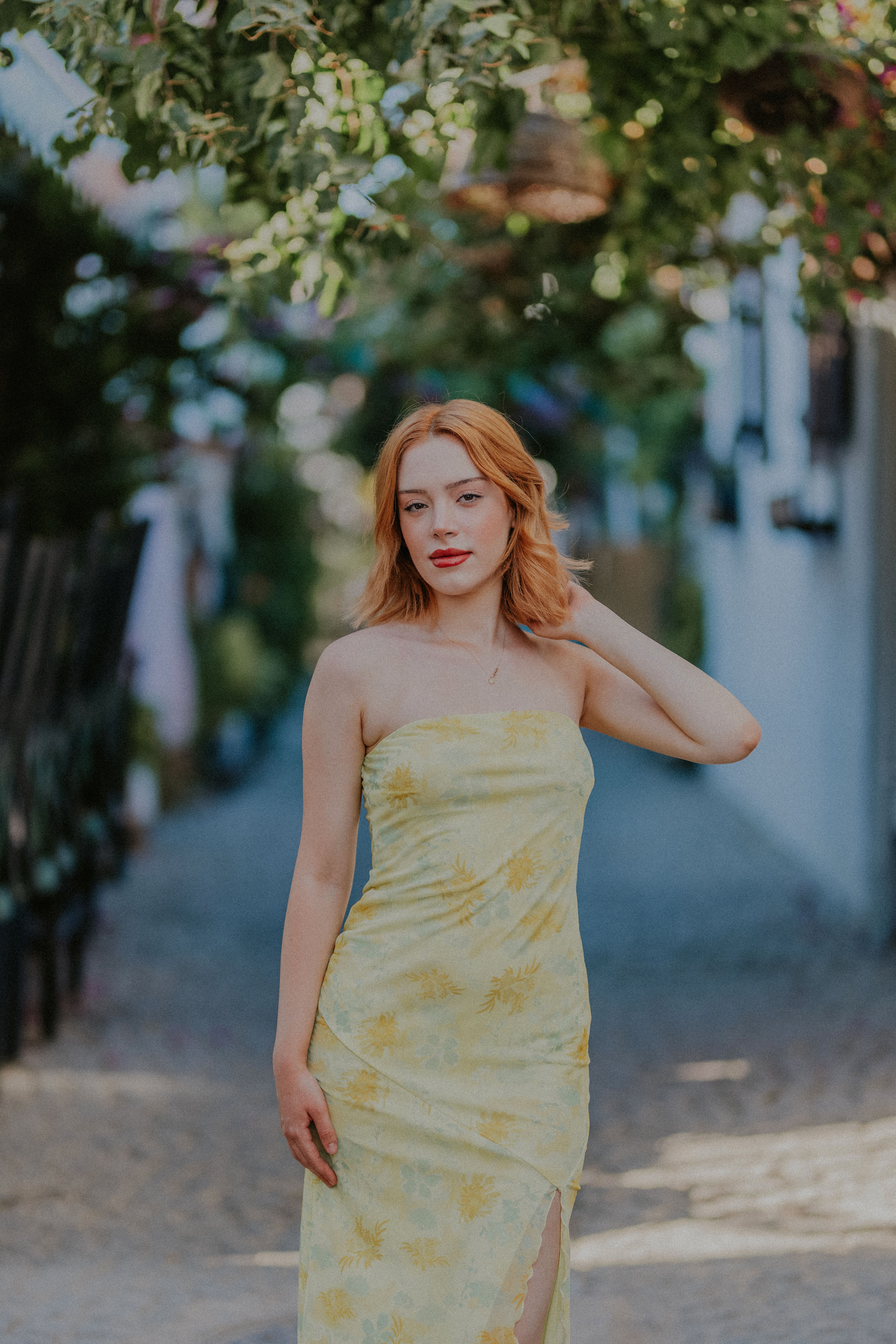 Fashion Model Yellow Photos, Download The BEST Free Fashion Model ...