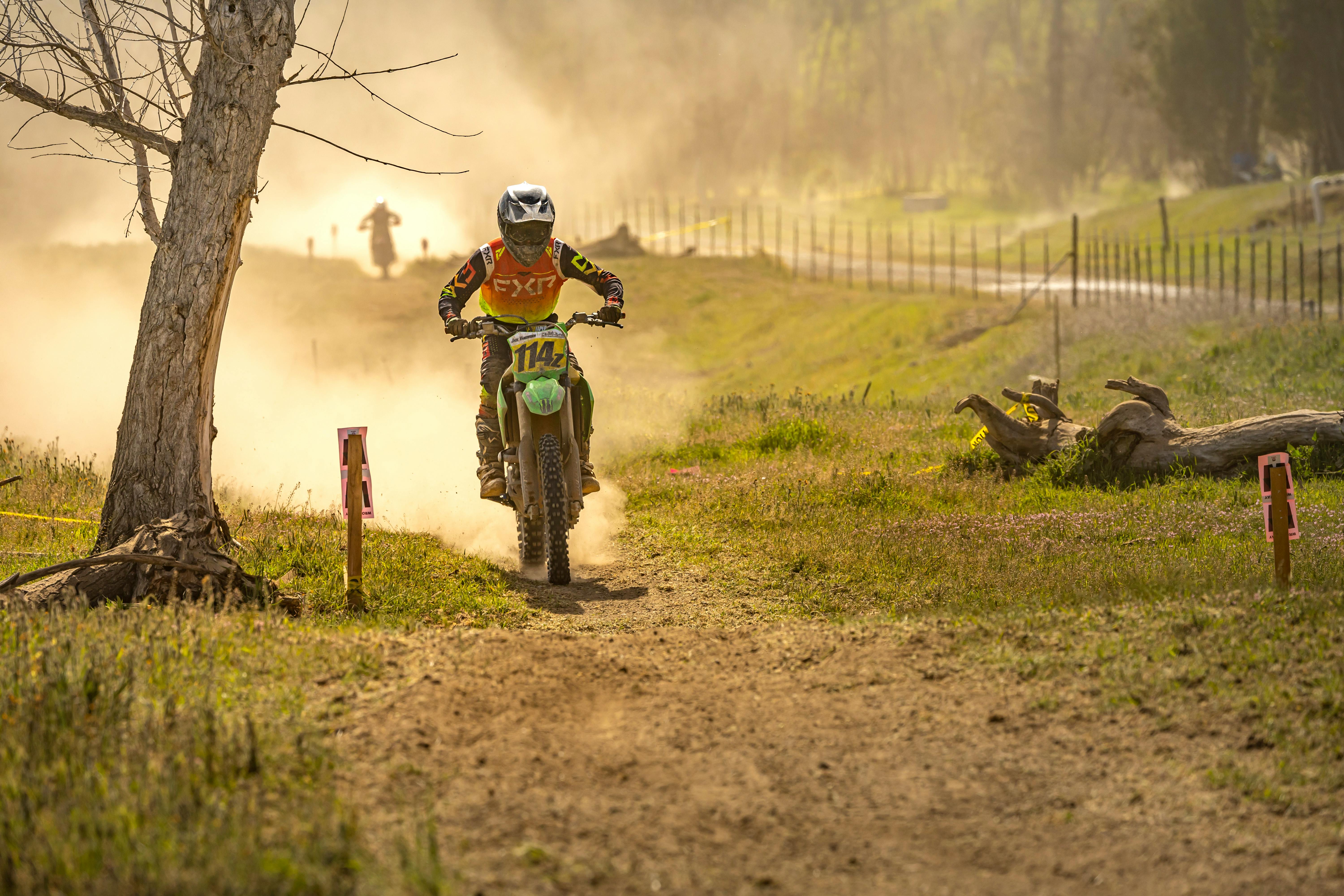 Dusty Dirt Track Motorcycle Racing Adventure · Free Stock Photo