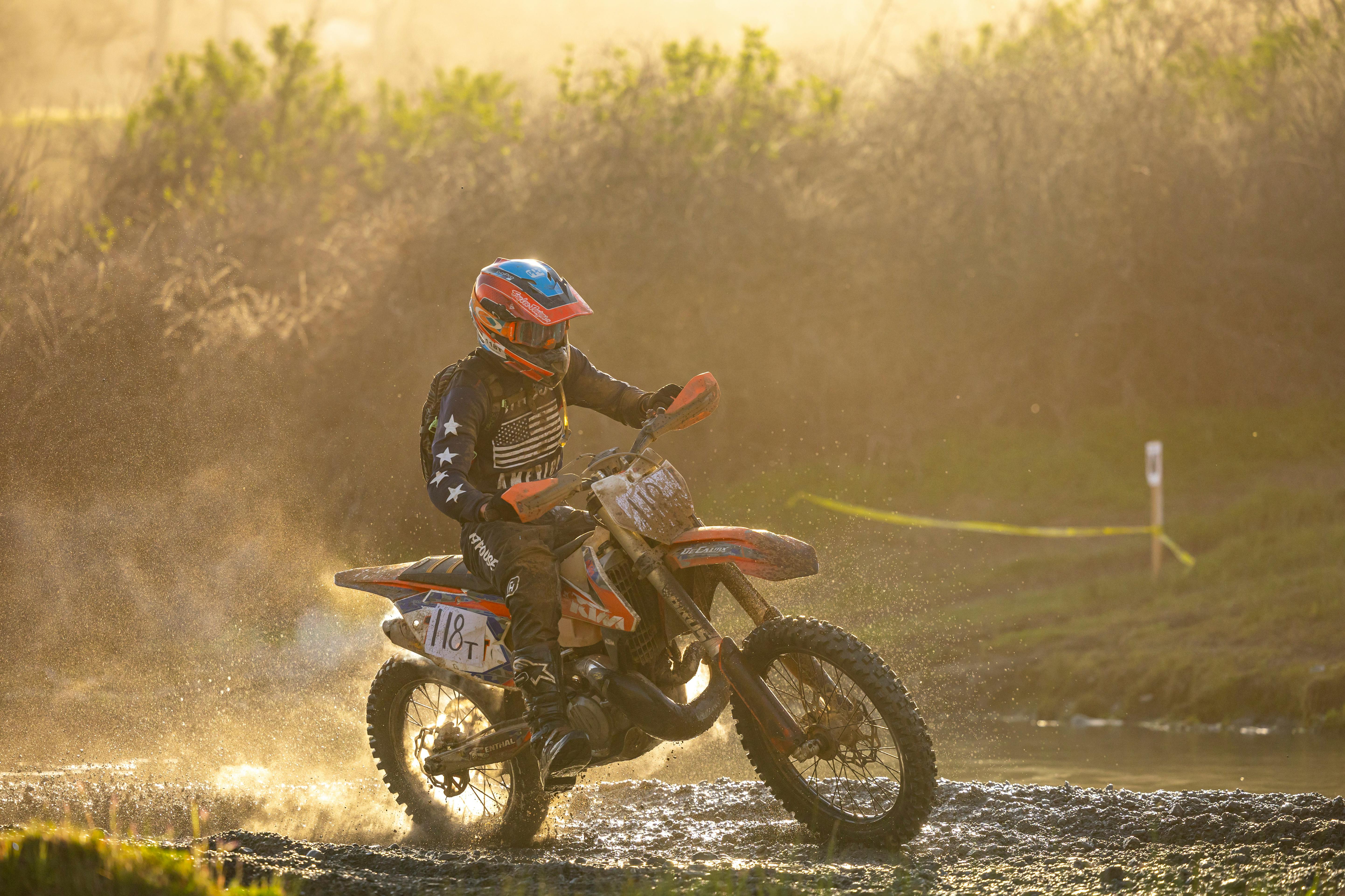 Off-Road Dirt Bike Adventure at Sunset · Free Stock Photo