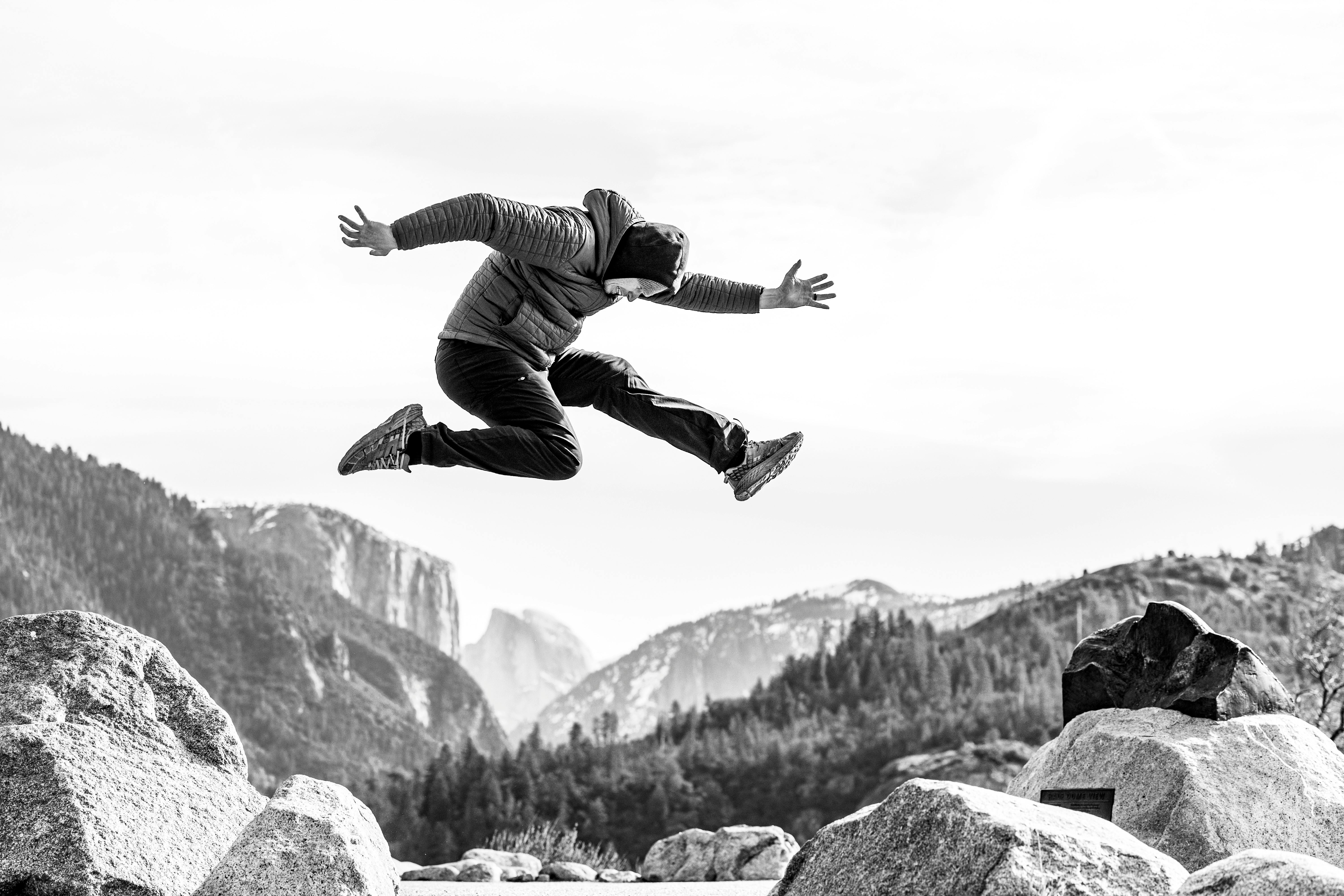Dramatic Jumping Pose in Scenic Yosemite · Free Stock Photo