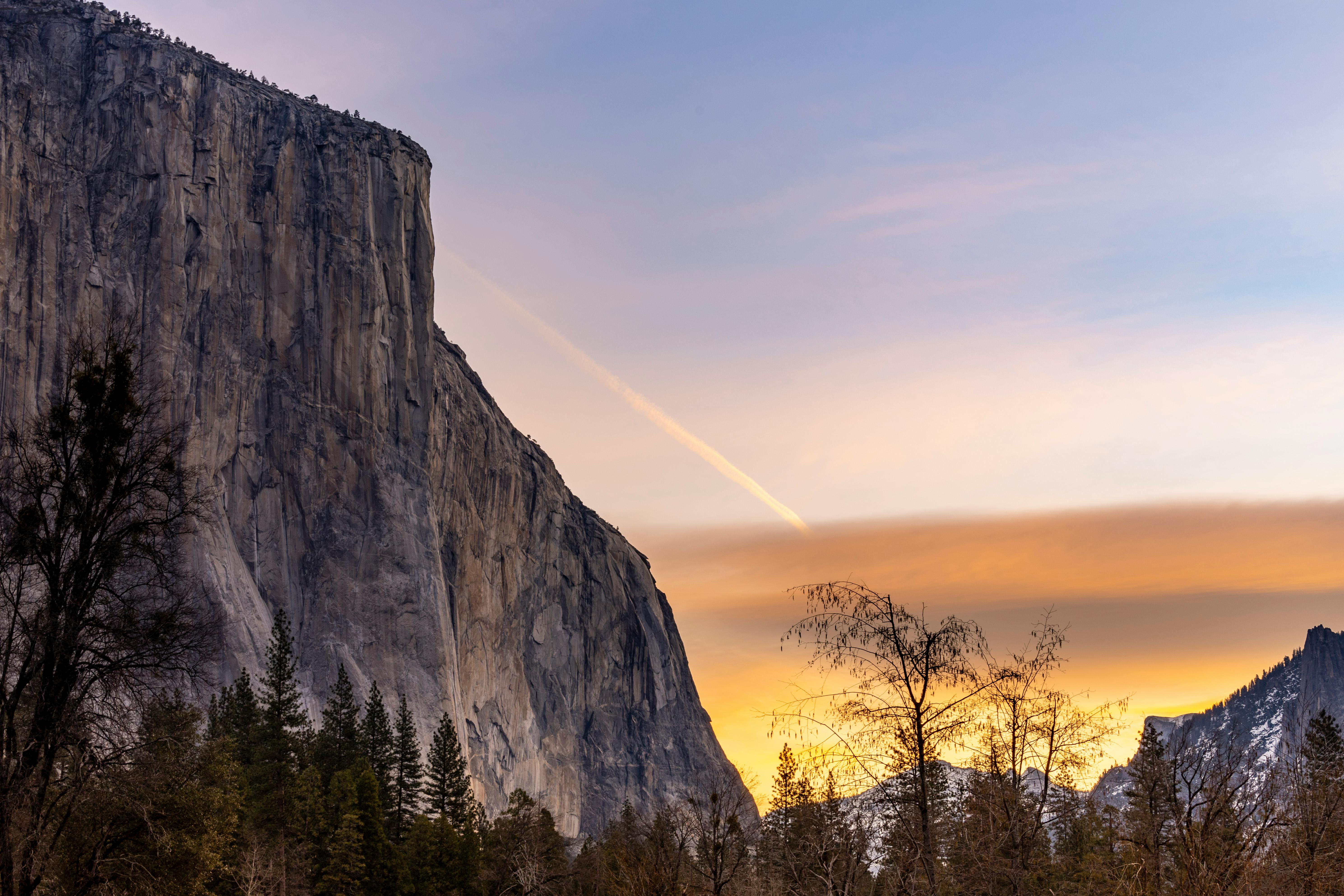 El Capitan at Sunset in Yosemite National Park · Free Stock Photo