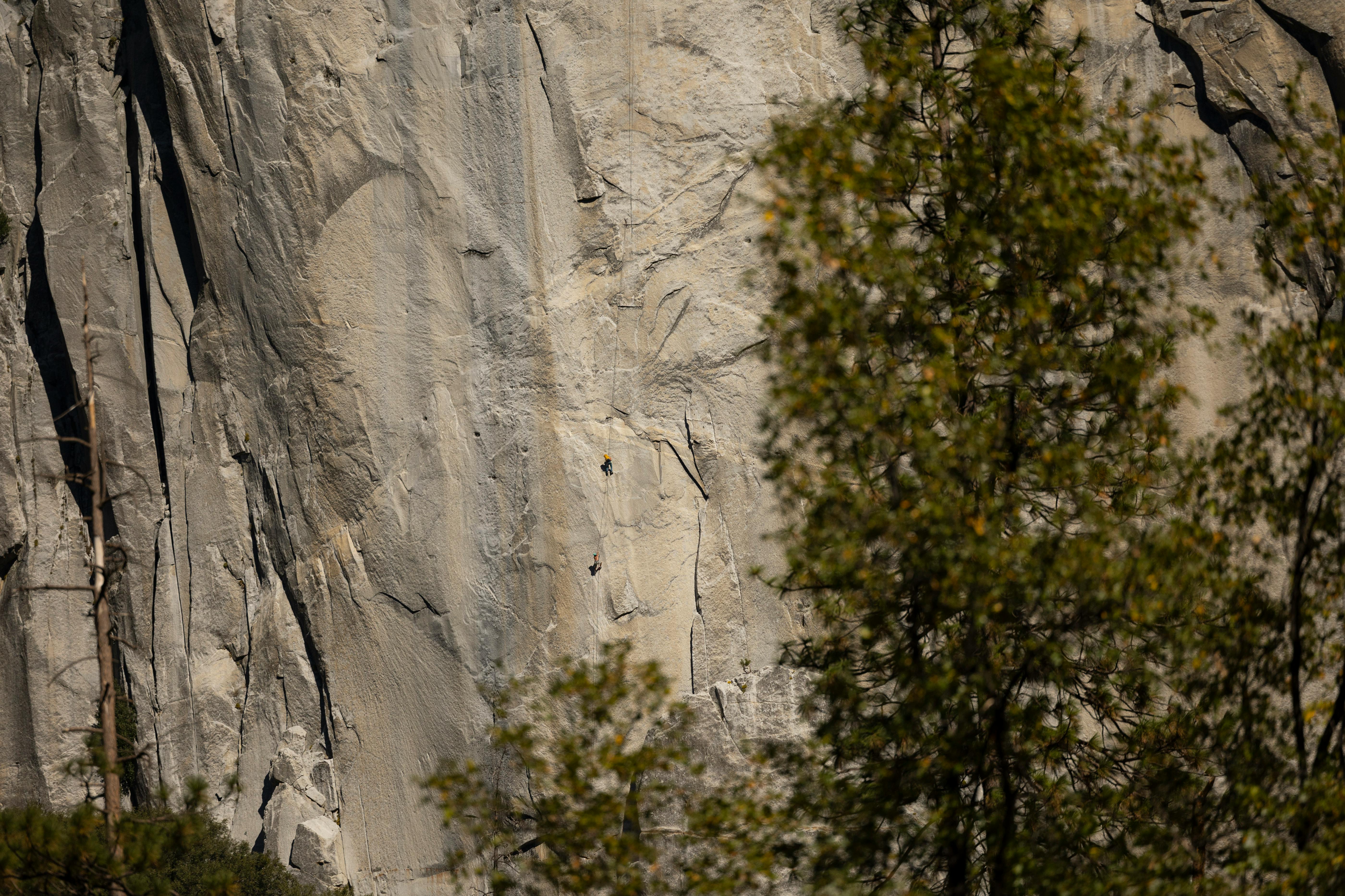 Dramatic Cliff Rock Climbing Adventure · Free Stock Photo