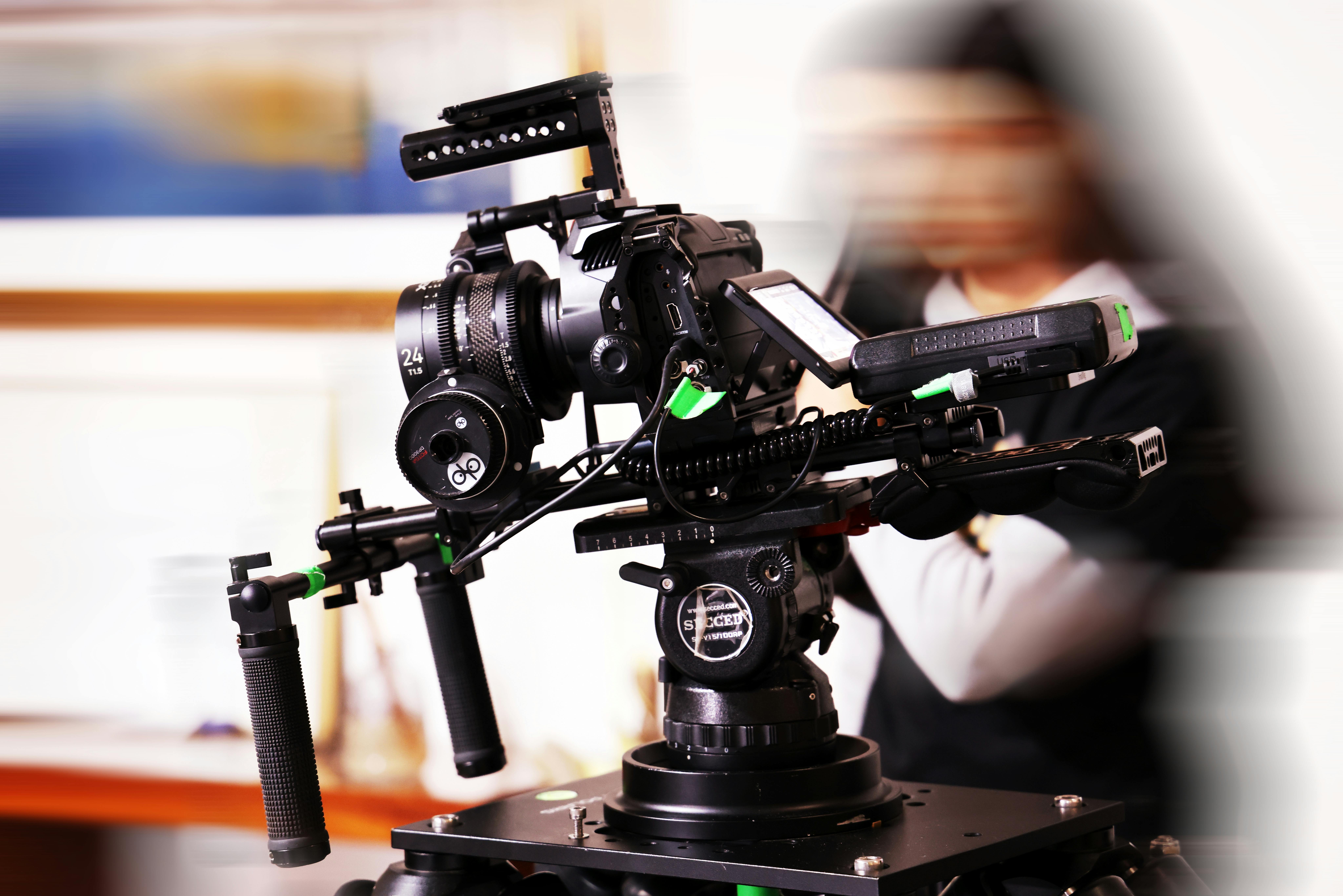 Professional Video Camera Setup in Studio · Free Stock Photo