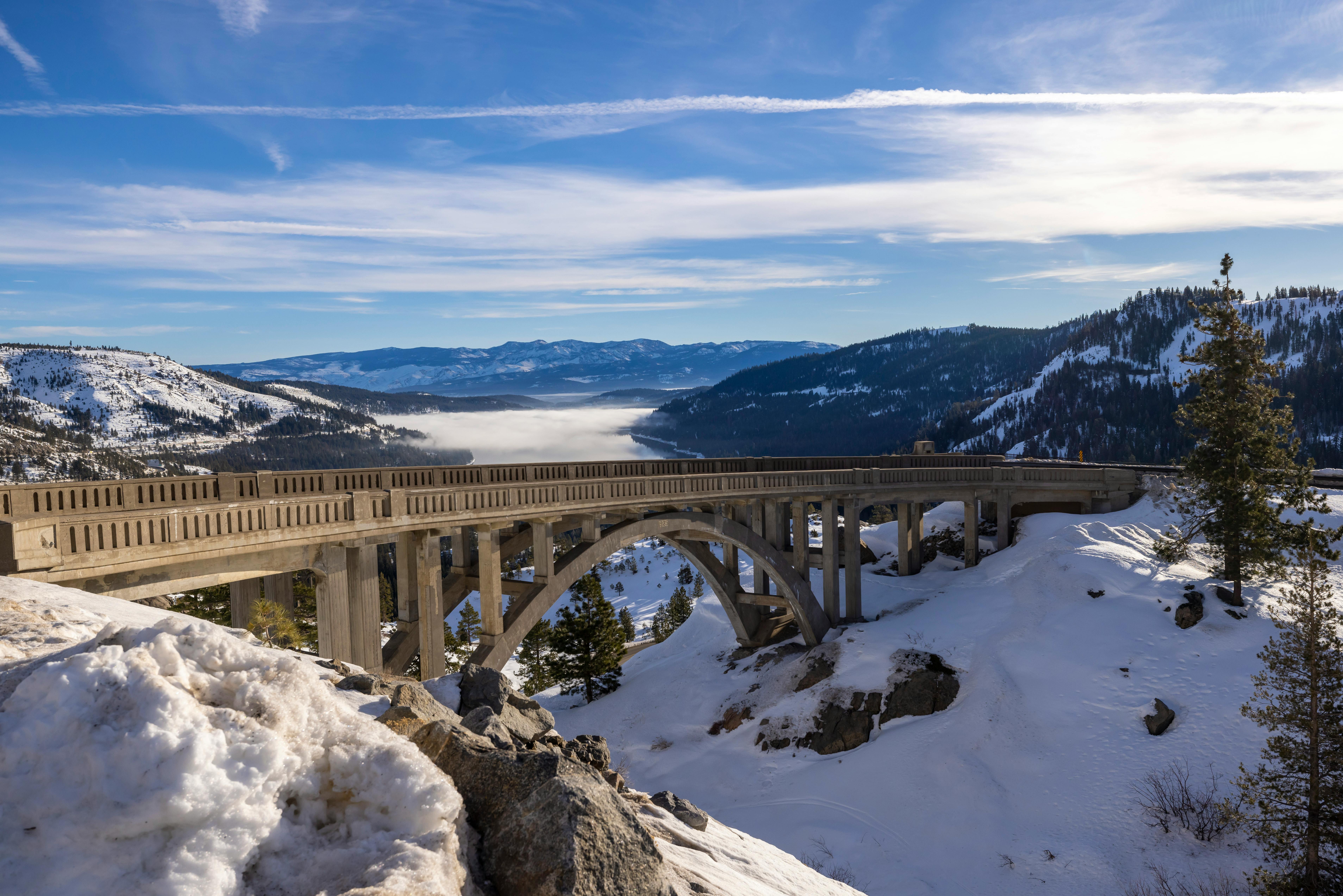 Scenic Winter View of Donner Summit Bridge · Free Stock Photo