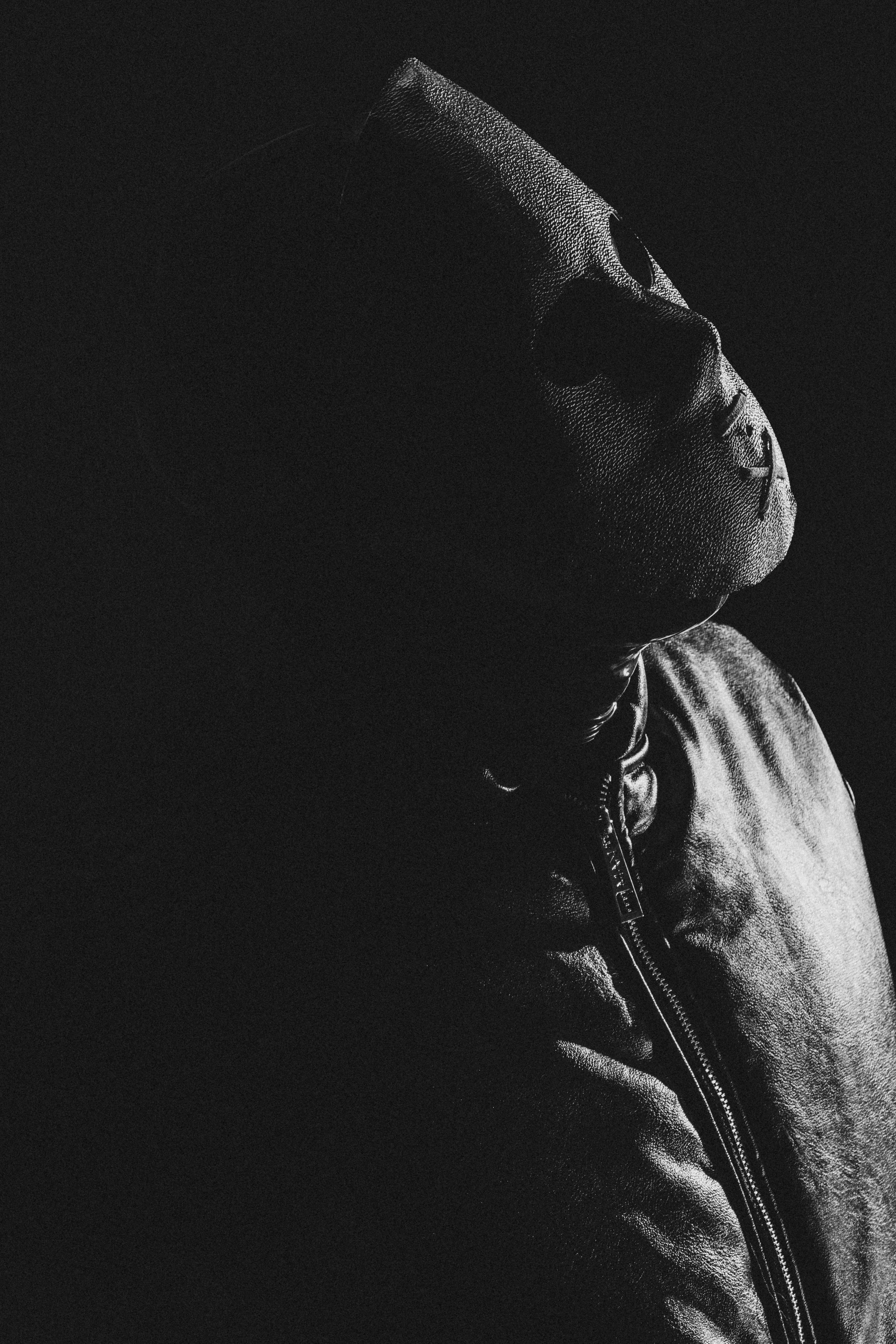 Eerie Masked Figure in Dramatic Black and White · Free Stock Photo