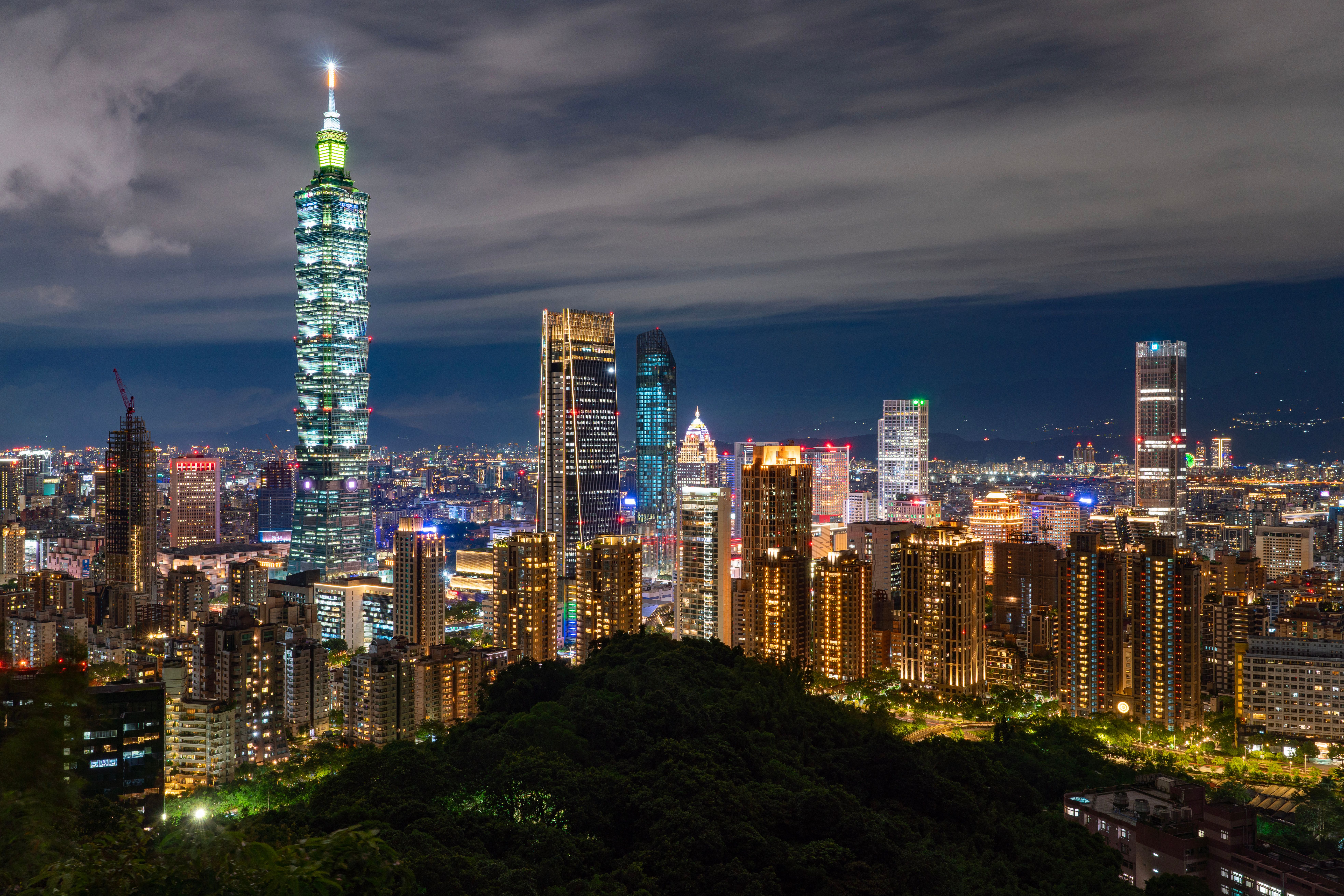 Breathtaking Night View of Taipei Skyline · Free Stock Photo