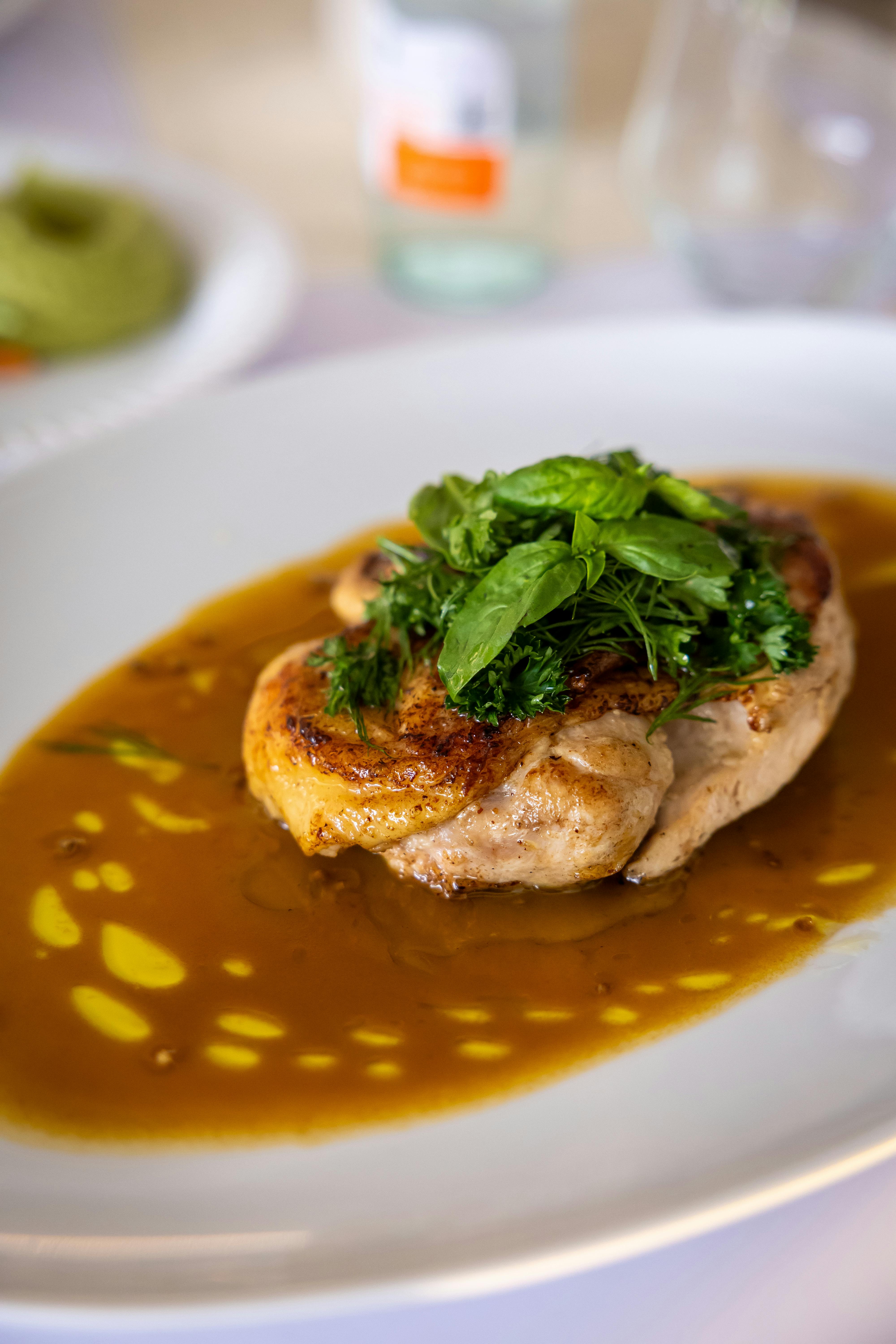 Grilled Chicken Restaurant Photos, Download The BEST Free Grilled ...