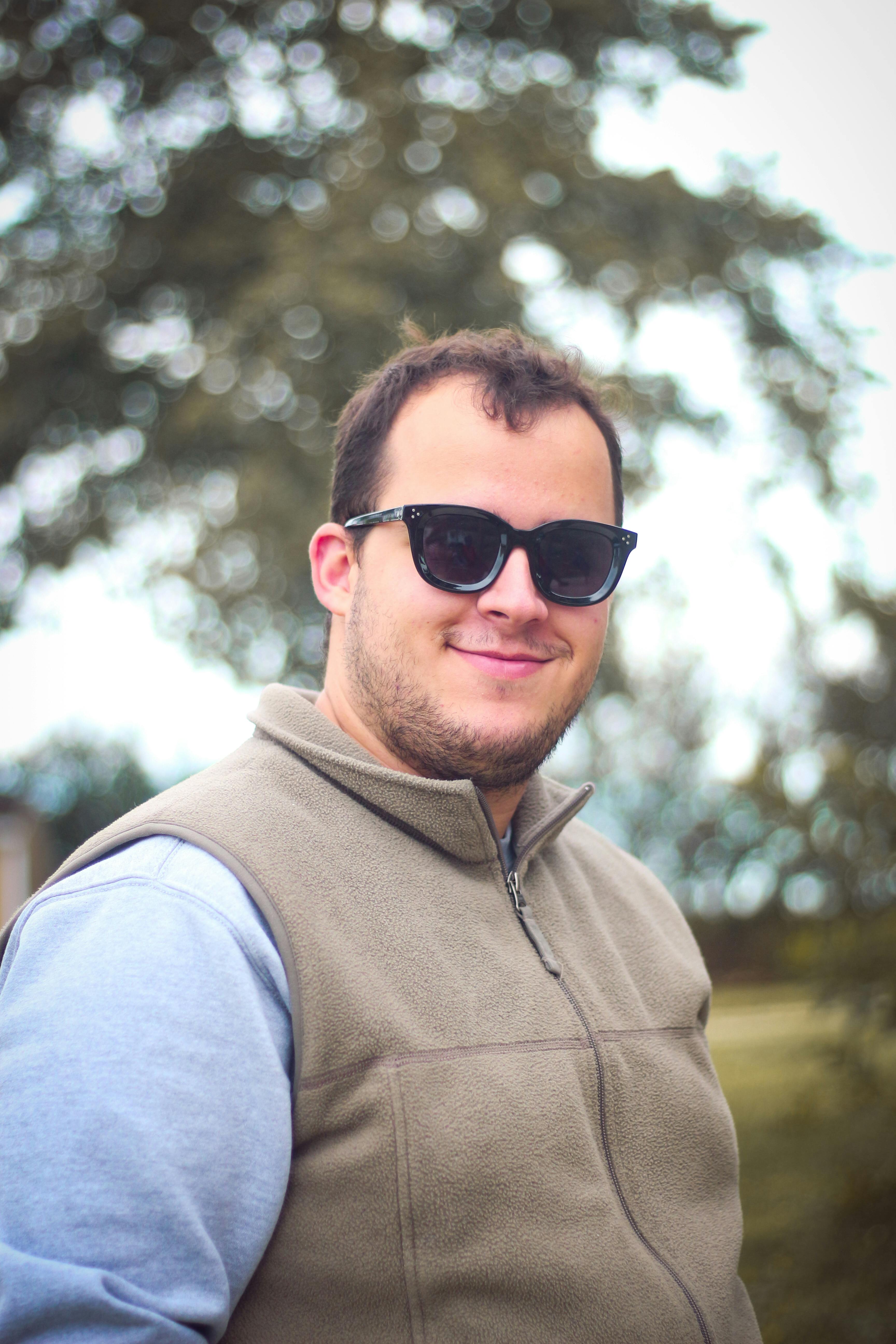 Portal Guy Photos, Download The BEST Free Portal Guy Stock Photos & HD ...