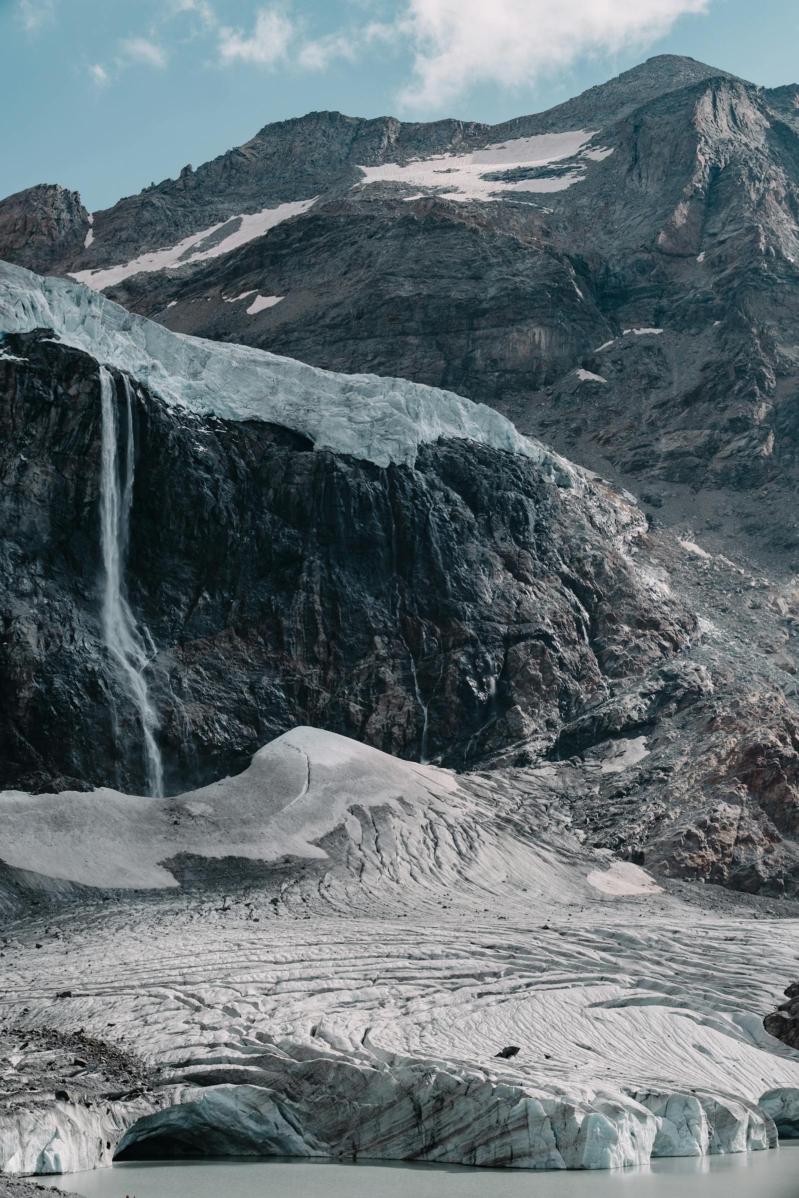 Pure Ice Water Photos, Download The BEST Free Pure Ice Water Stock ...