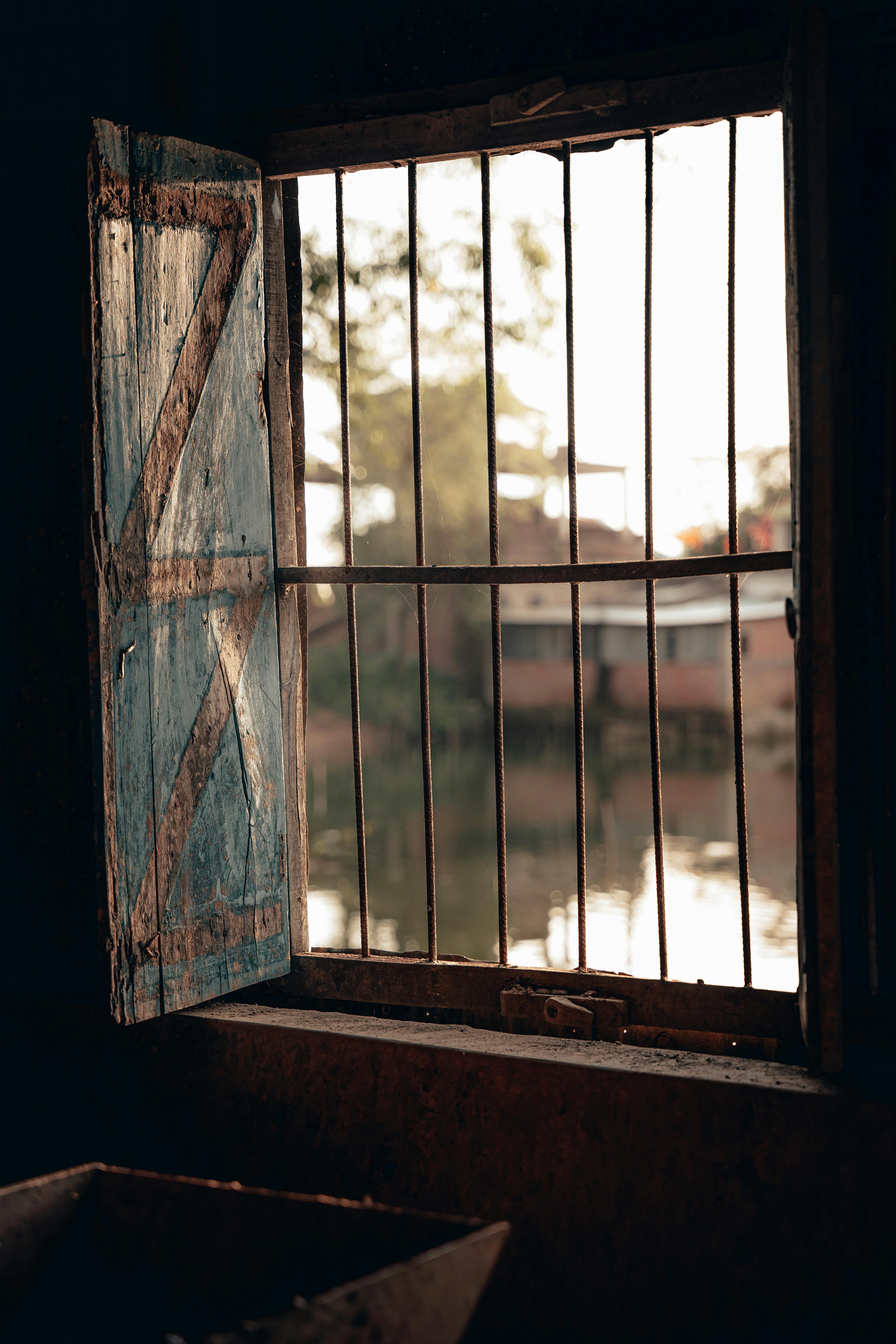 Rustic Window View Over Calm Waters · Free Stock Photo