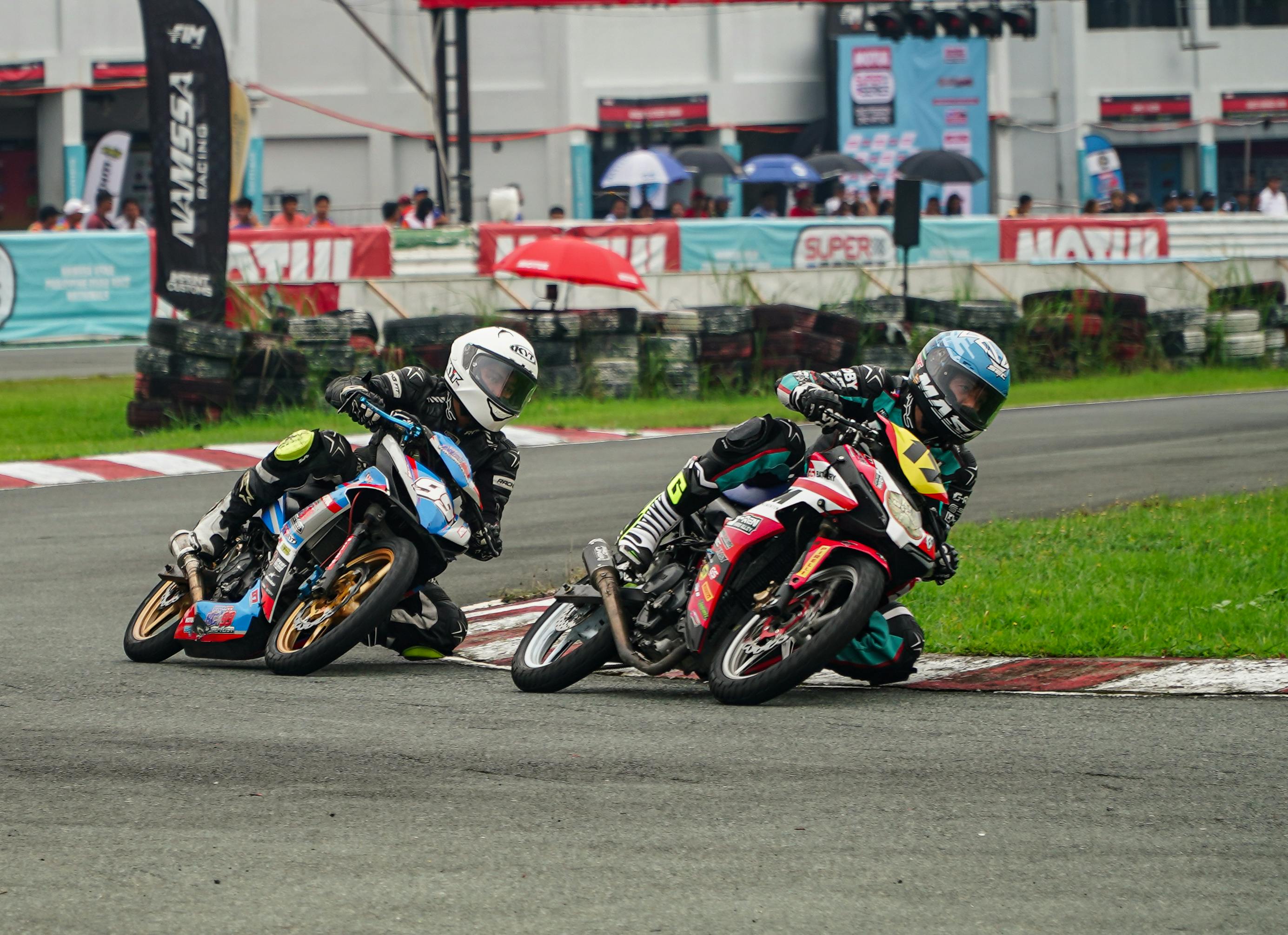 Competitive Motorcycle Racing in Tarlac City · Free Stock Photo