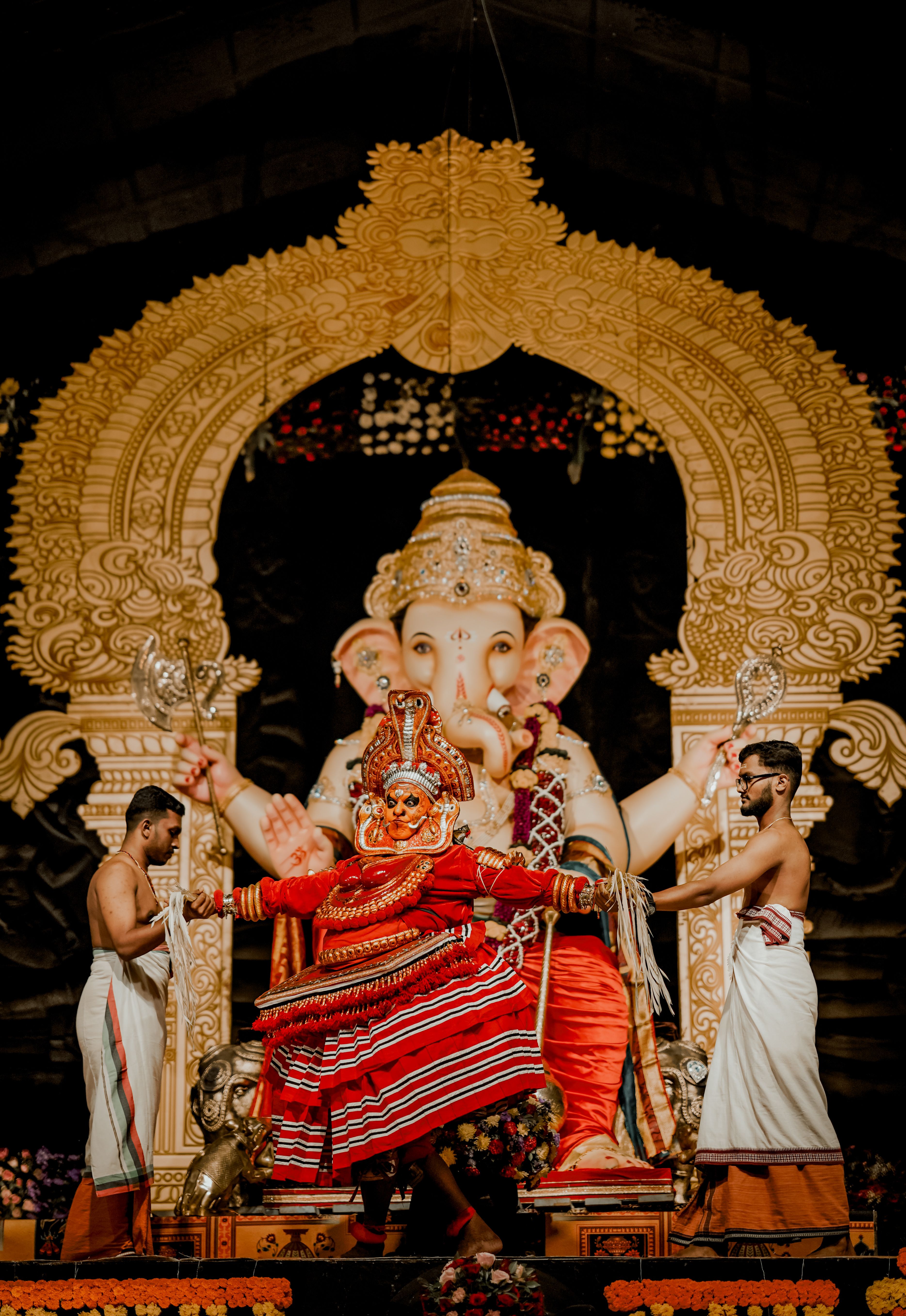 Pottan theyyam kerala ritual dance indian festival · Free Stock Photo