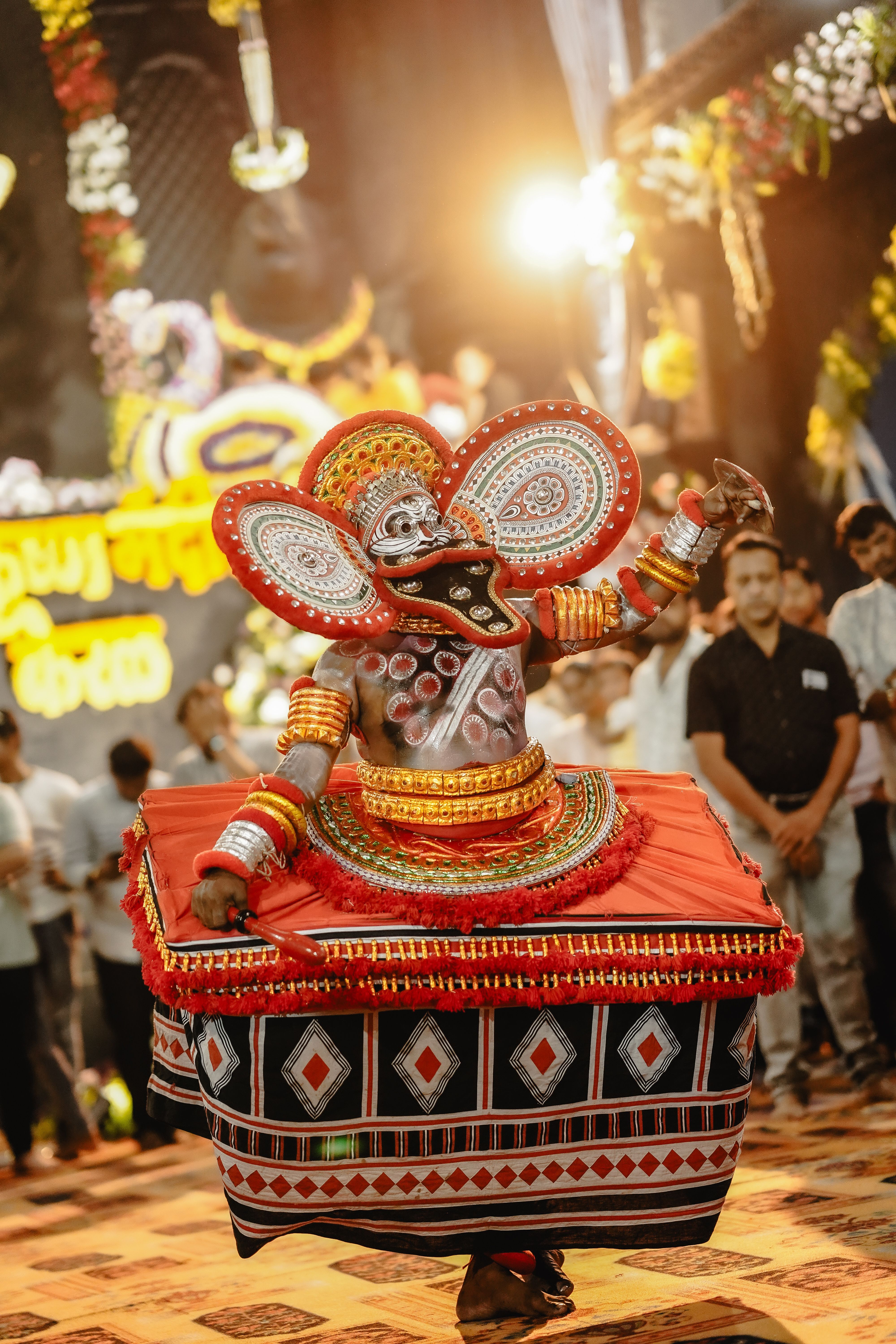 Vibrant Theyyam Dance Performance in Nagpur, India · Free Stock Photo