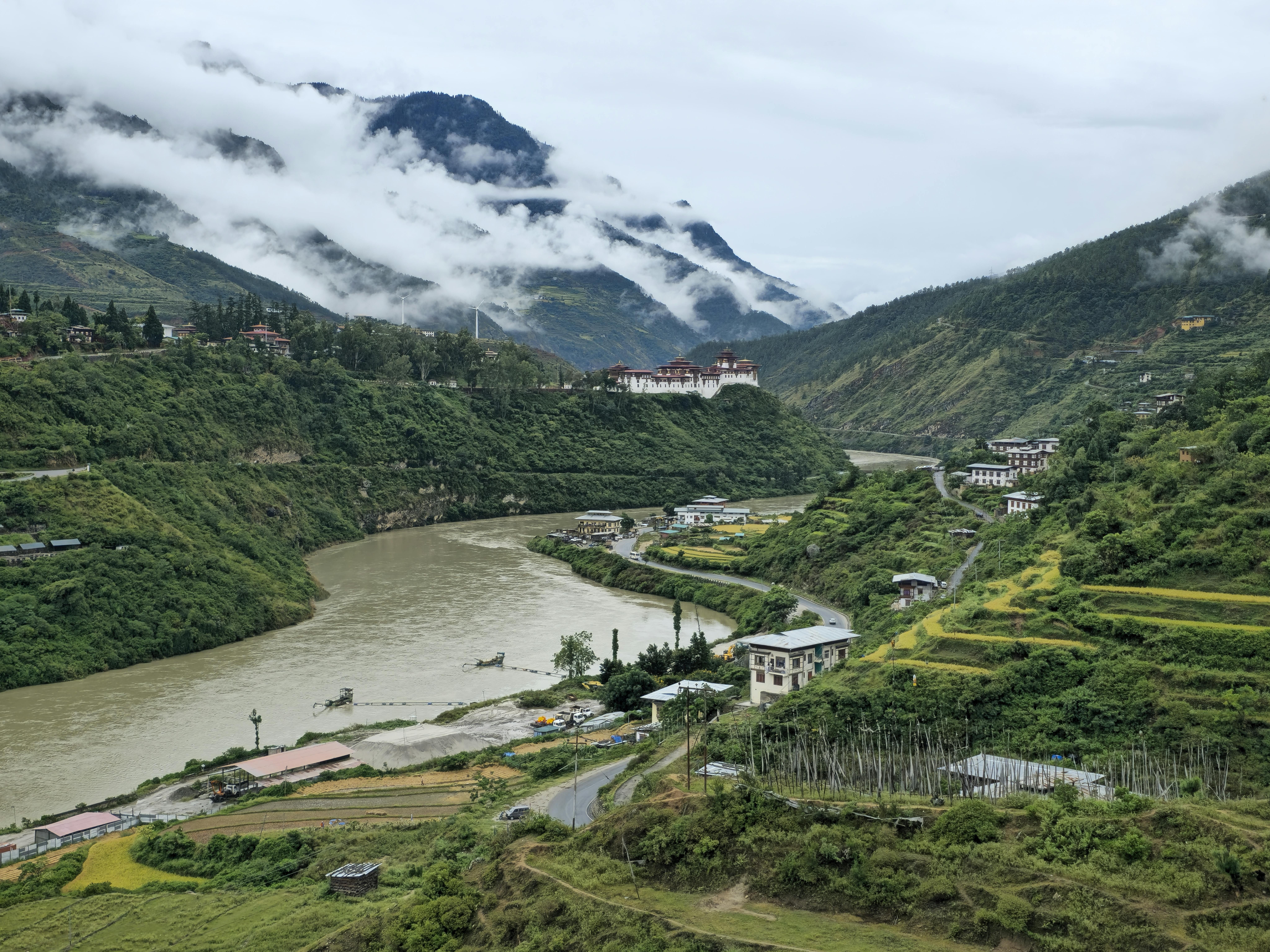 Lush River Valley in Wangdue Phodrang, Bhutan · Free Stock Photo