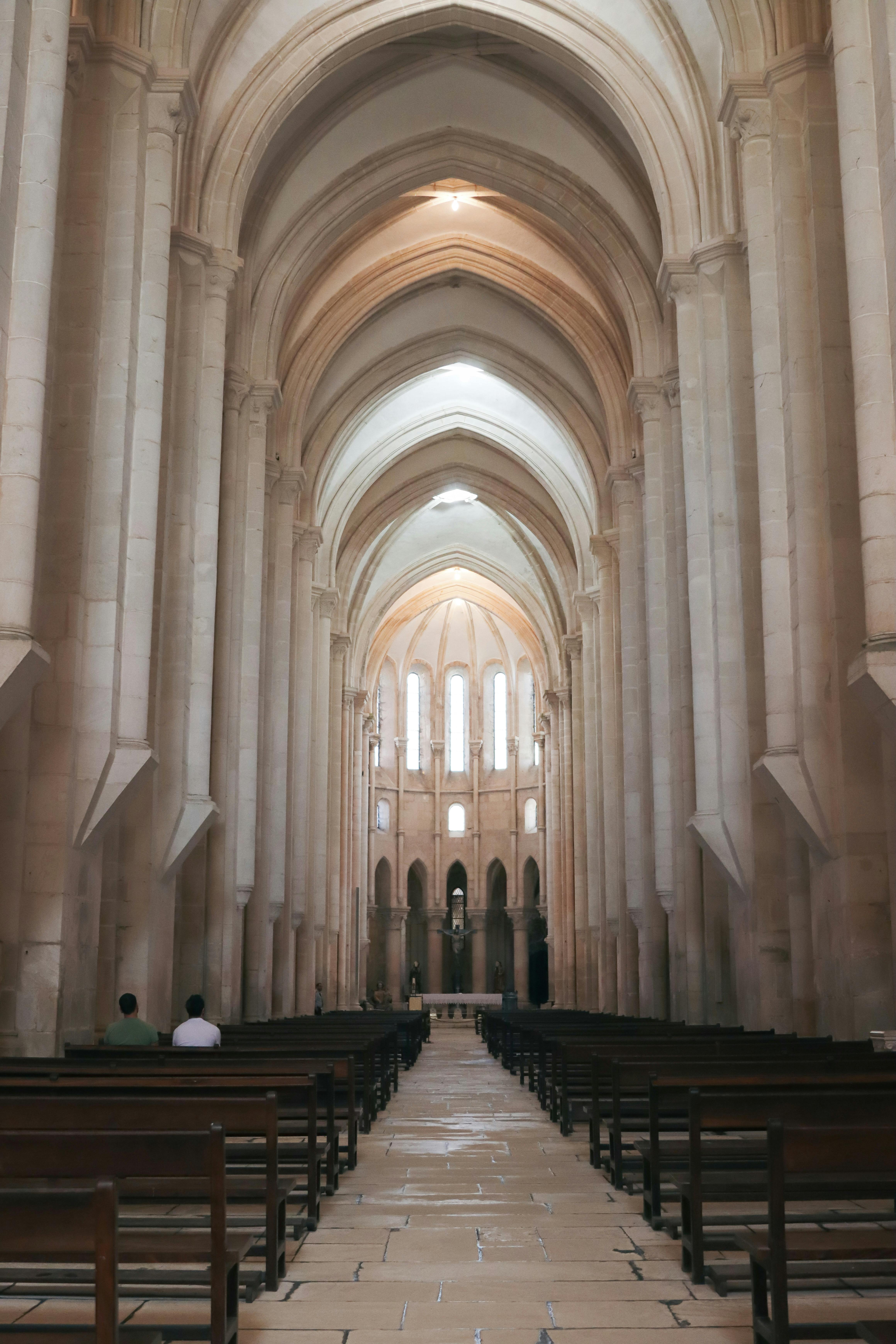 Grand Interior of Gothic Monastery in Alcobaça · Free Stock Photo