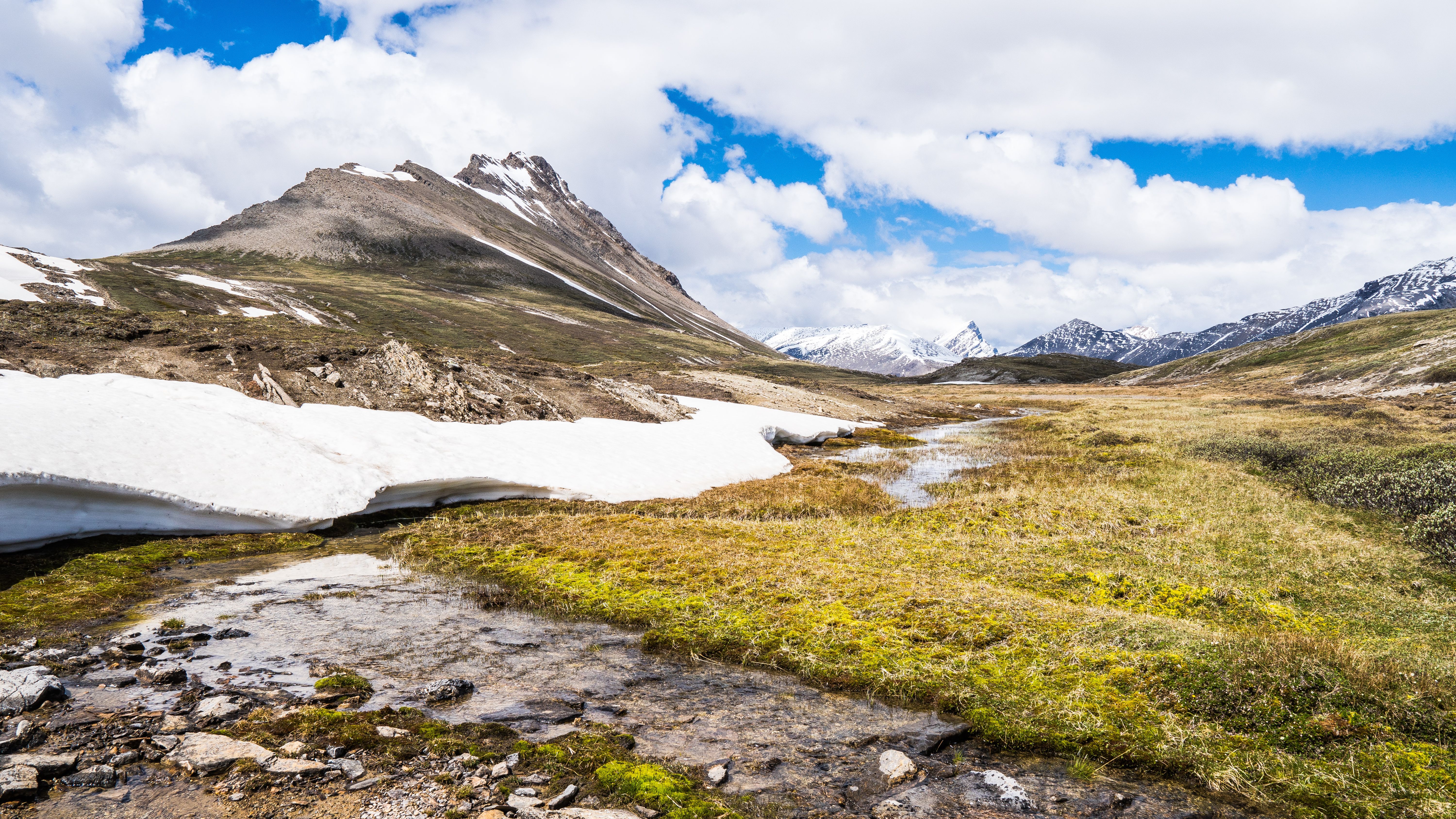Scenic Mountain Landscape in Banff National Park · Free Stock Photo