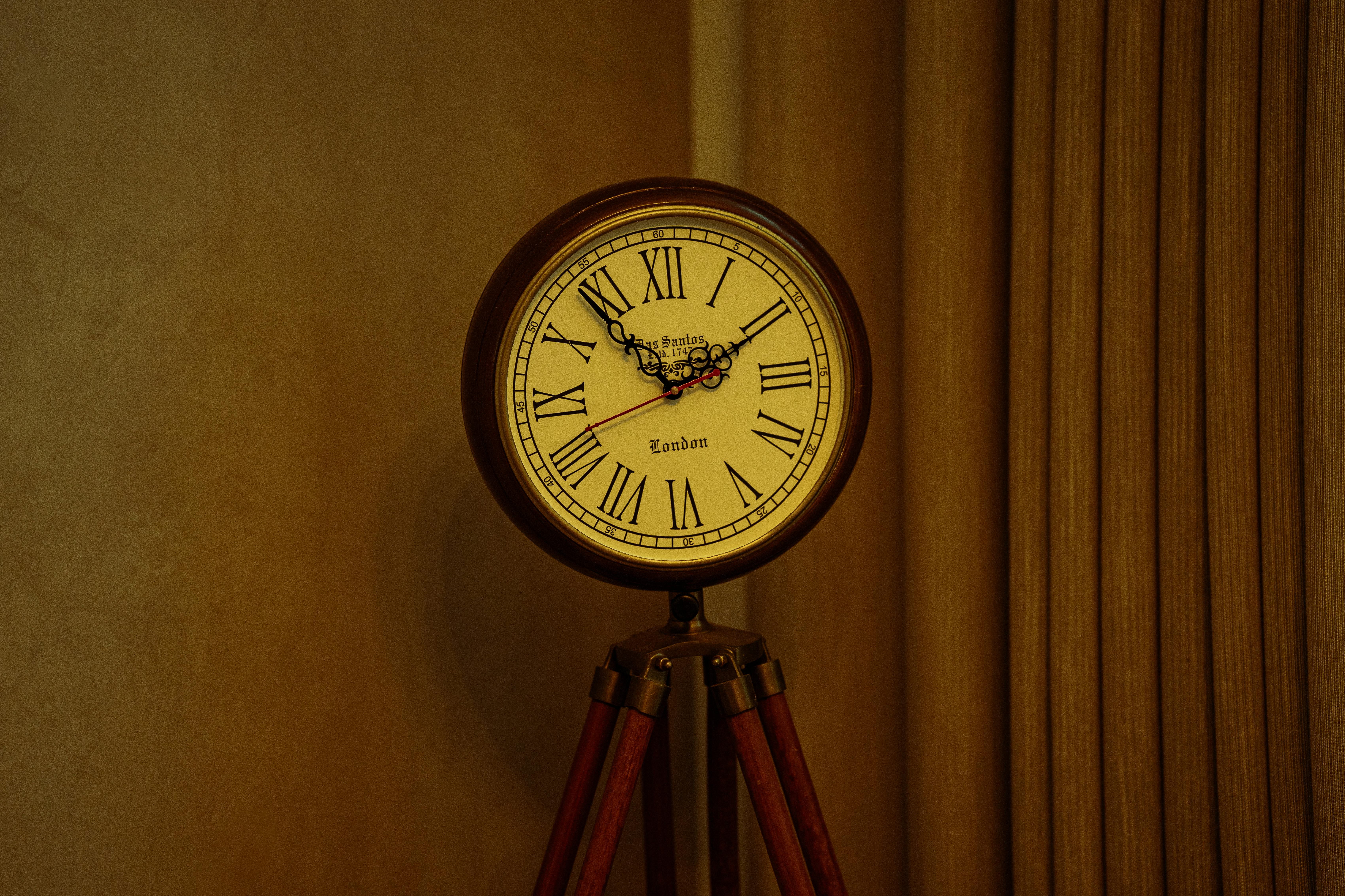 Elegant Antique Vintage Clock with Roman Numerals · Free Stock Photo