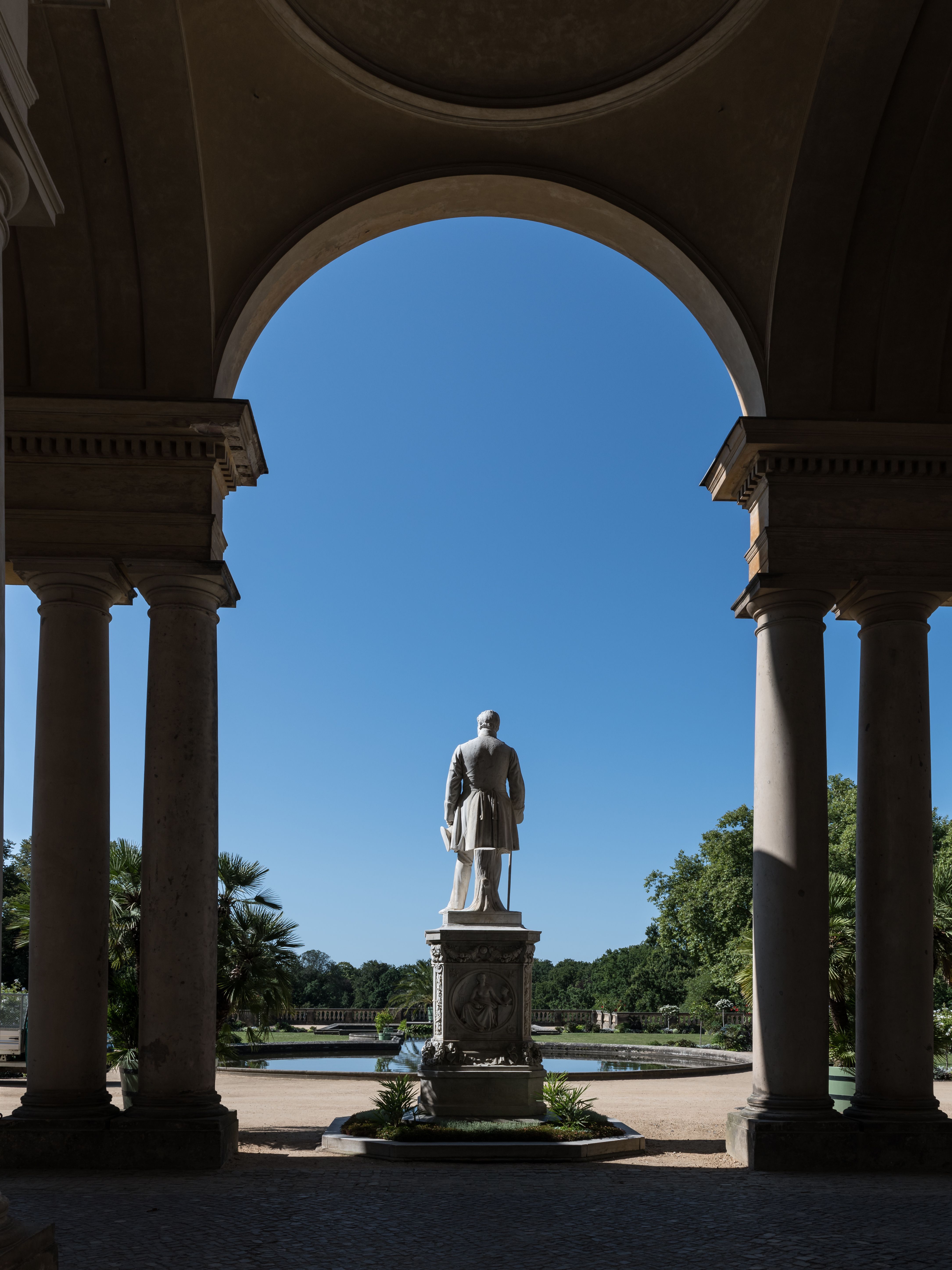 Statue Under Archway at Sanssouci Palace, Potsdam · Free Stock Photo