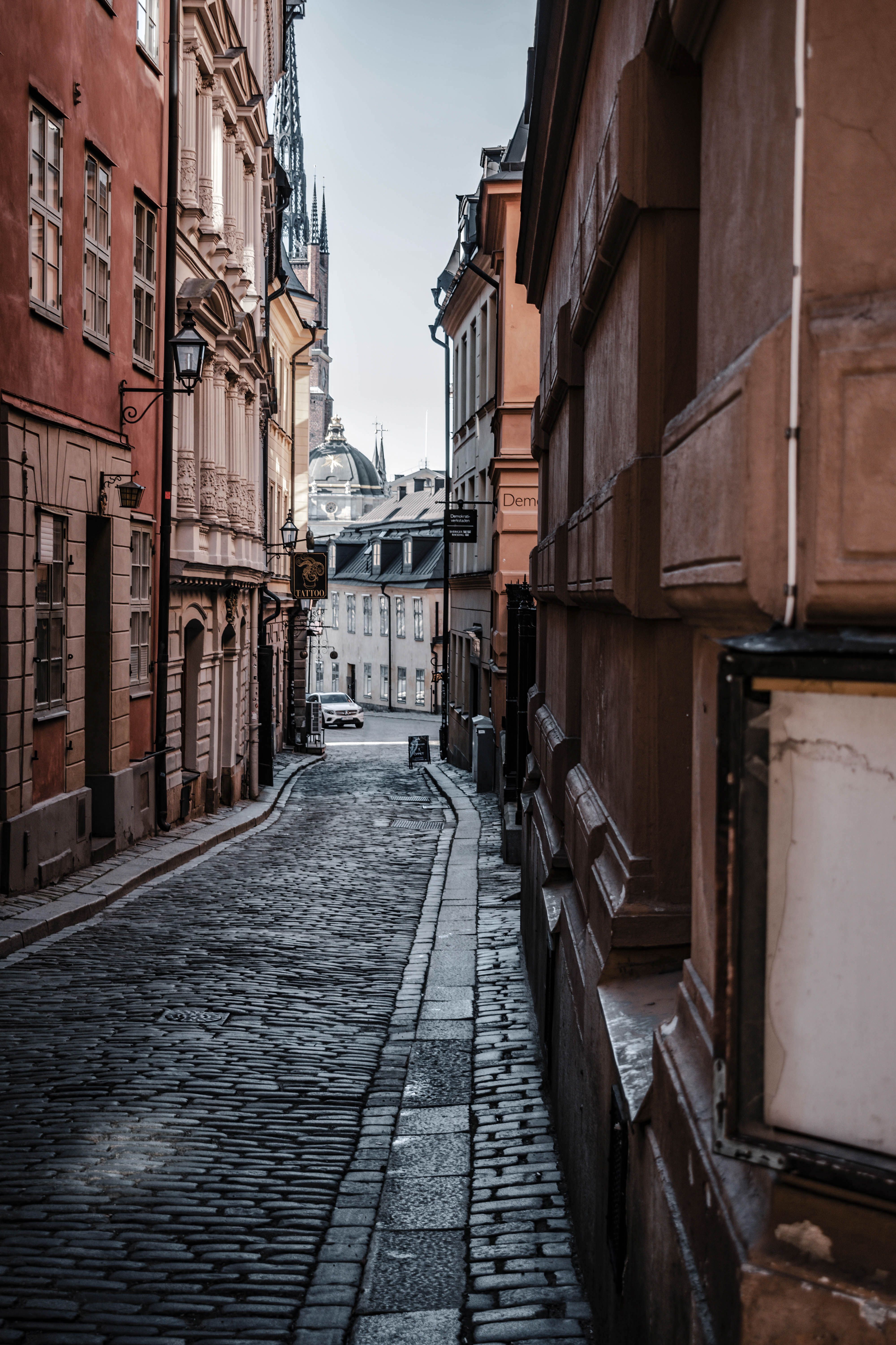 Gang Kota Tua Yang Menawan Di Stockholm · Foto Stok Gratis