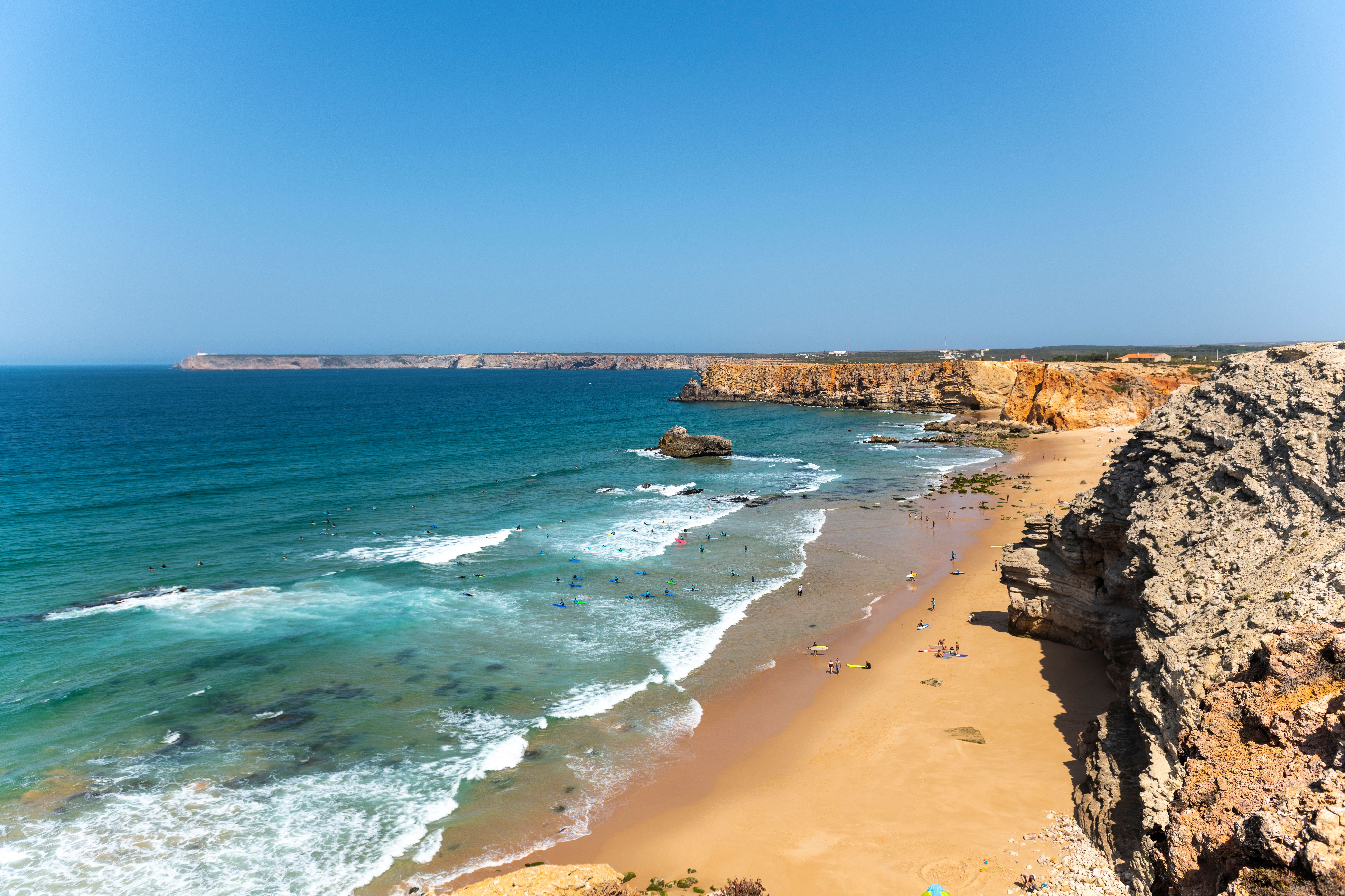 Sunny Day at Sagres Beach Cliffs, Portugal · Free Stock Photo