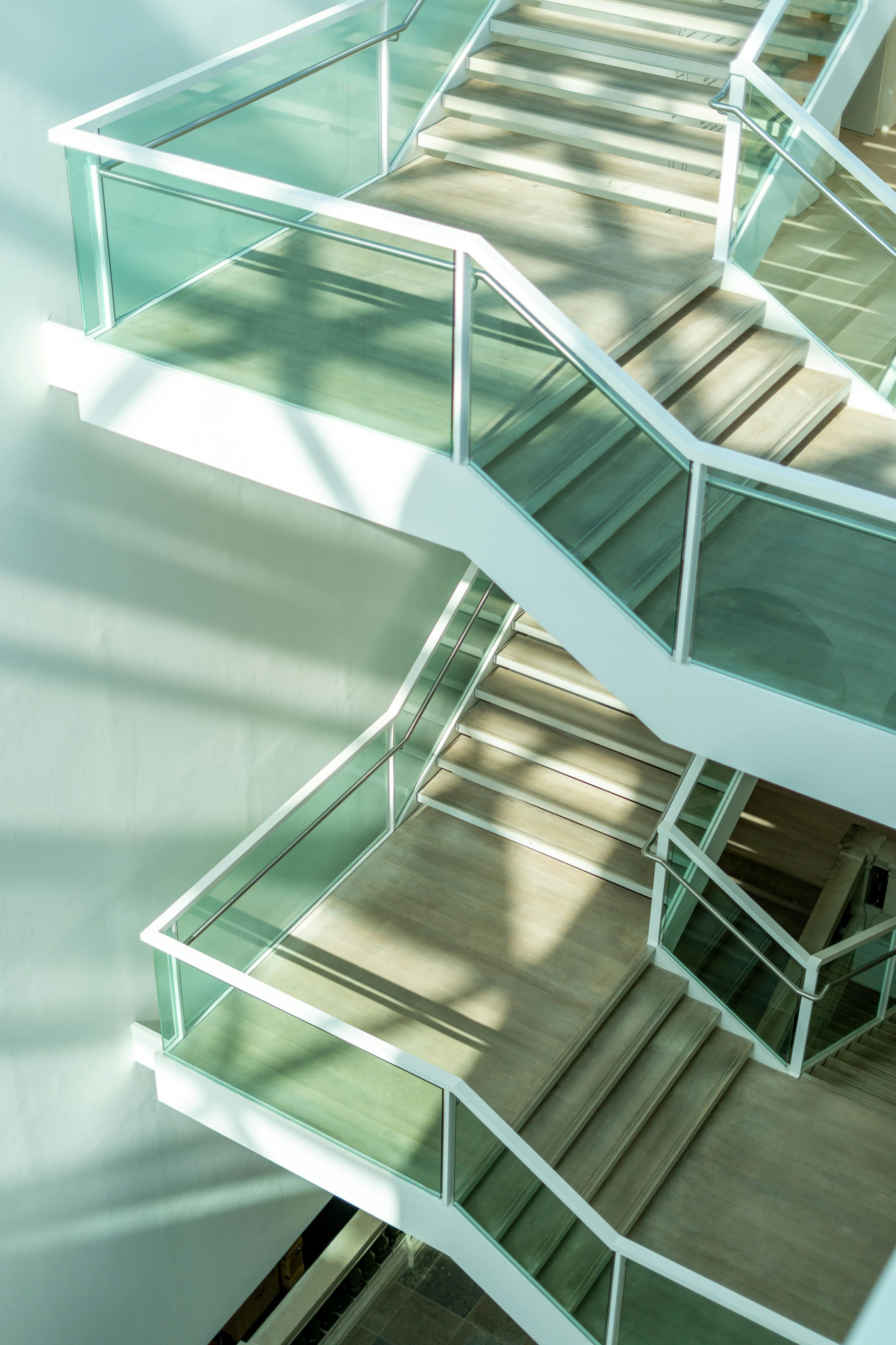 Modern Staircase Design in Düsseldorf Museum · Free Stock Photo
