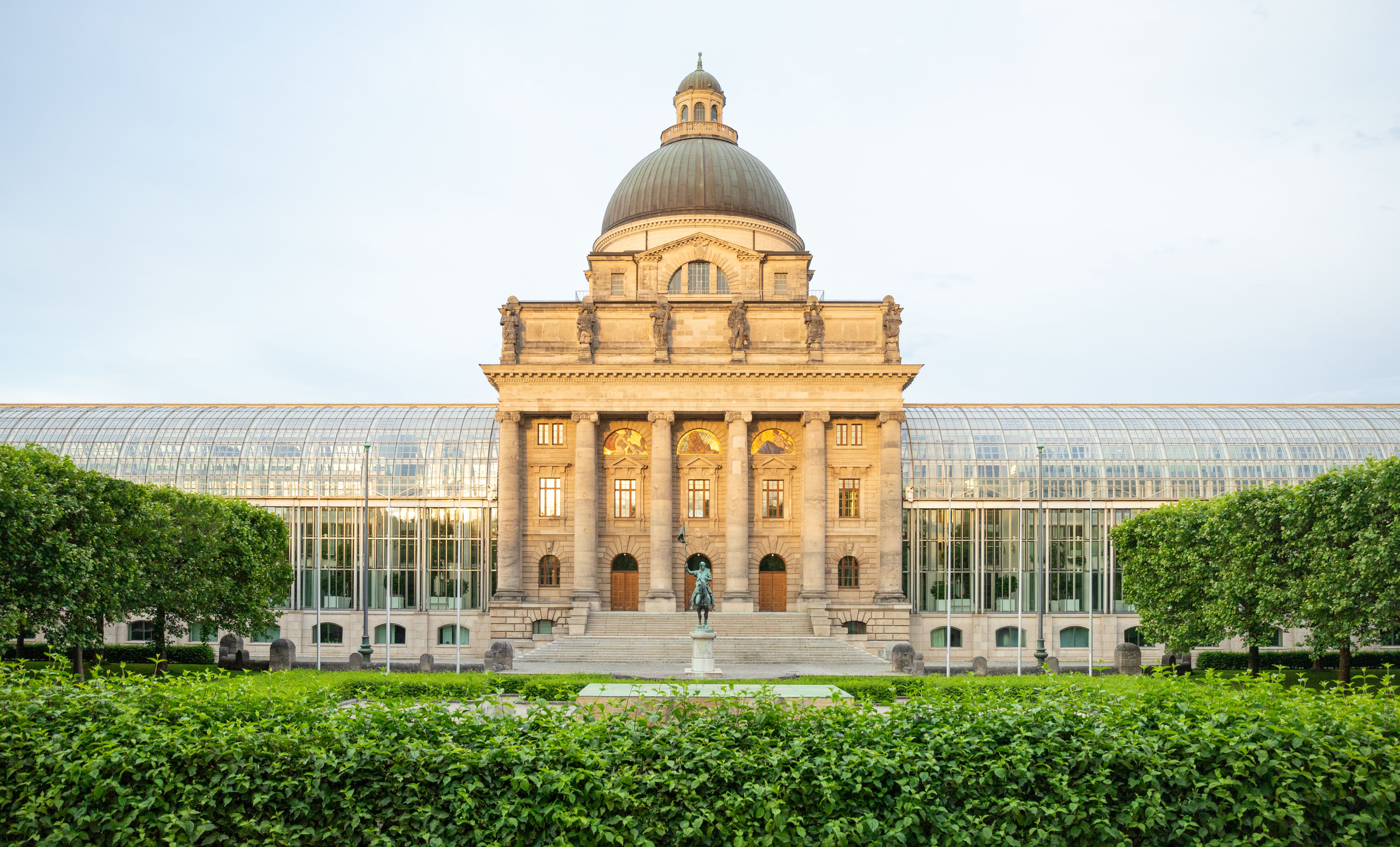 Munchen German Photos, Download The BEST Free Munchen German Stock ...