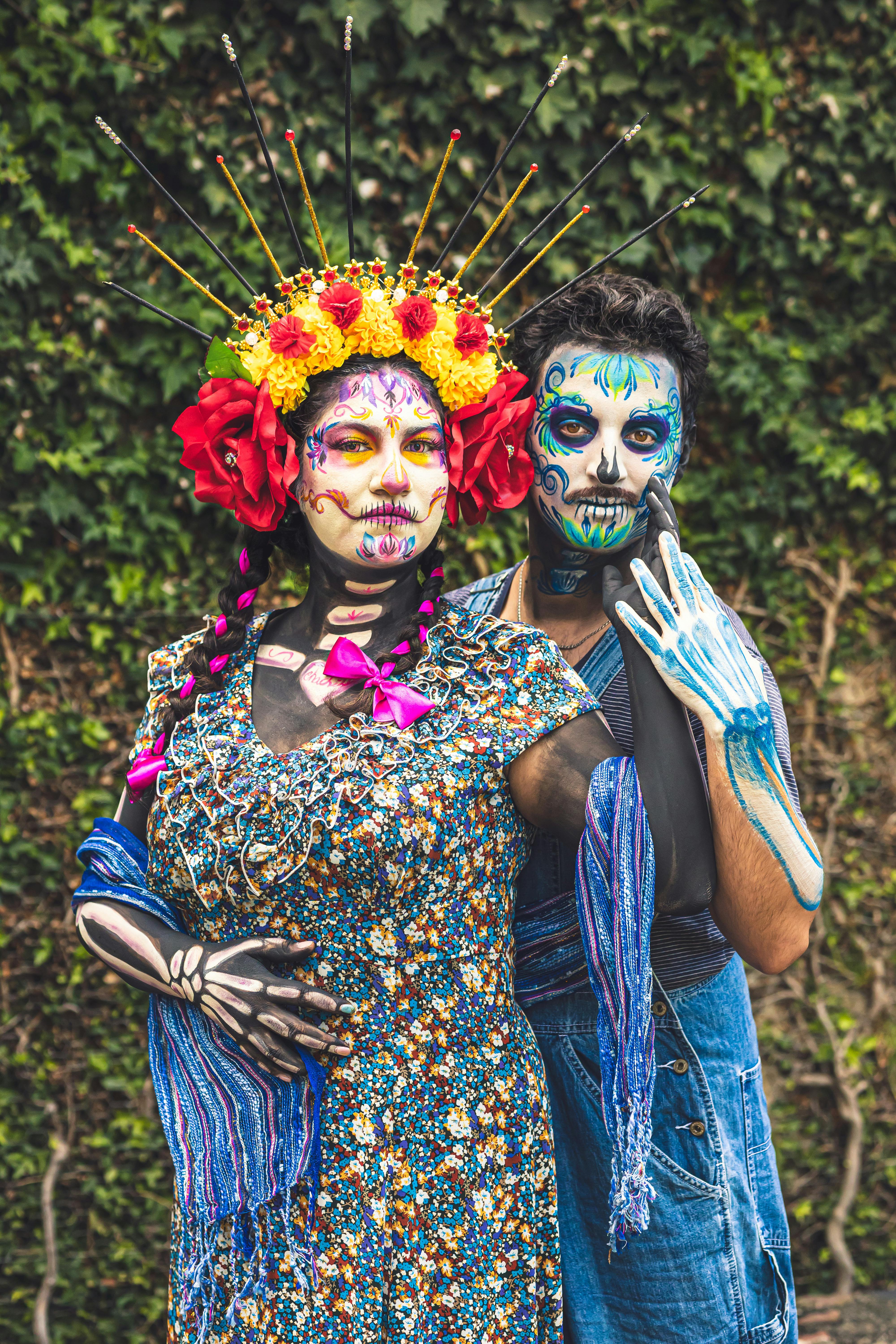 Traditional Mexican Catrina Costumes for Day of the Dead · Free Stock Photo