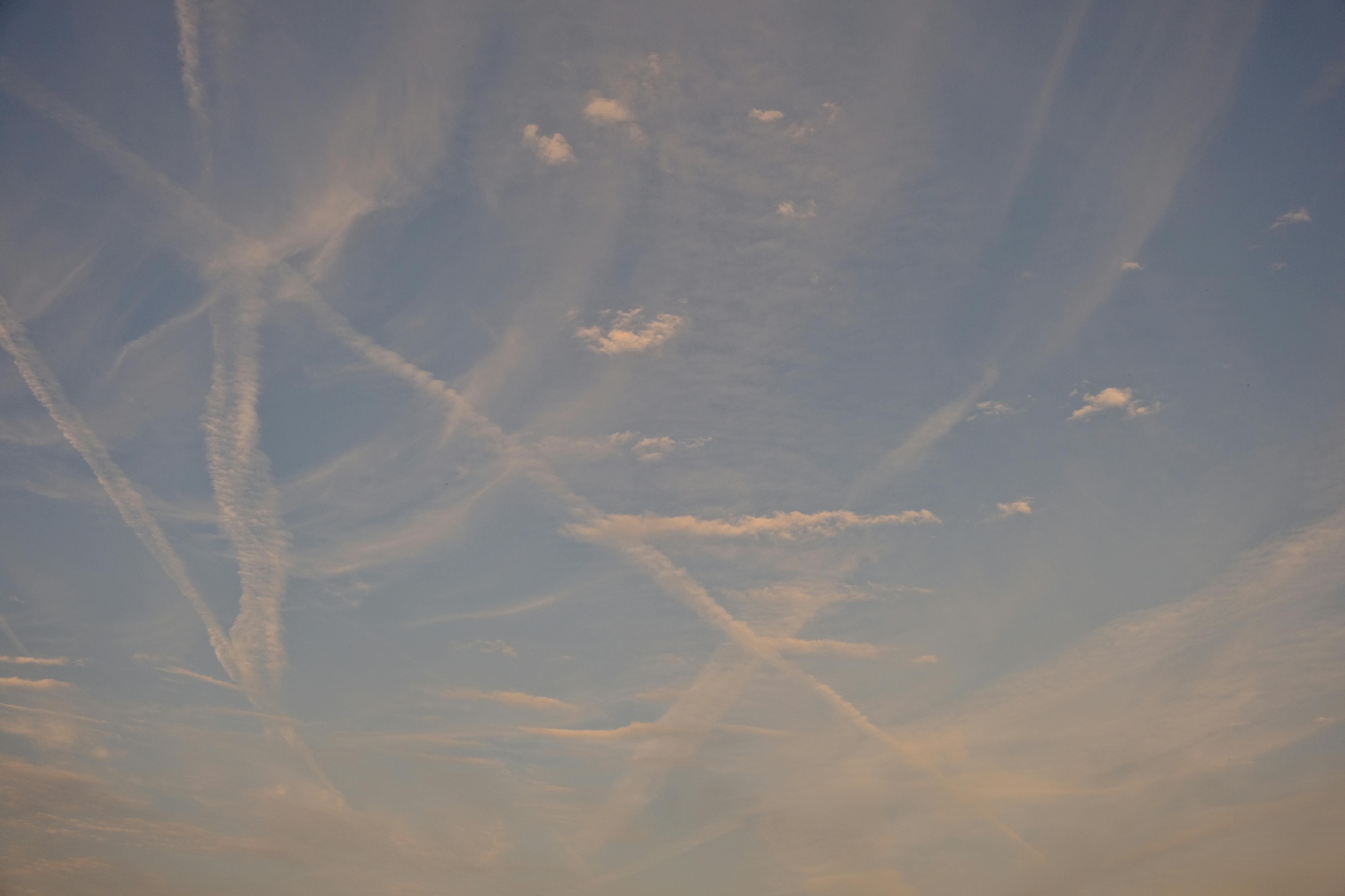 Contrail Patterns in Sky over Trabzon · Free Stock Photo
