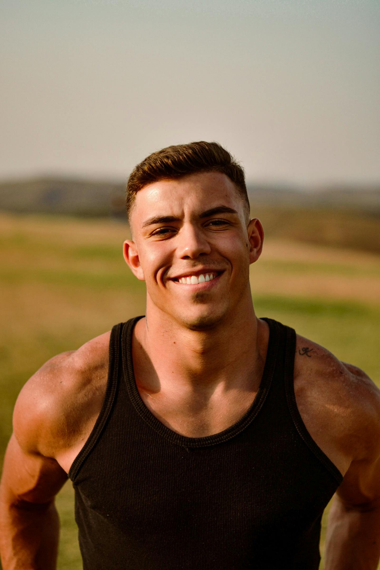 Muscular Handsome Man Photos, Download The BEST Free Muscular Handsome ...