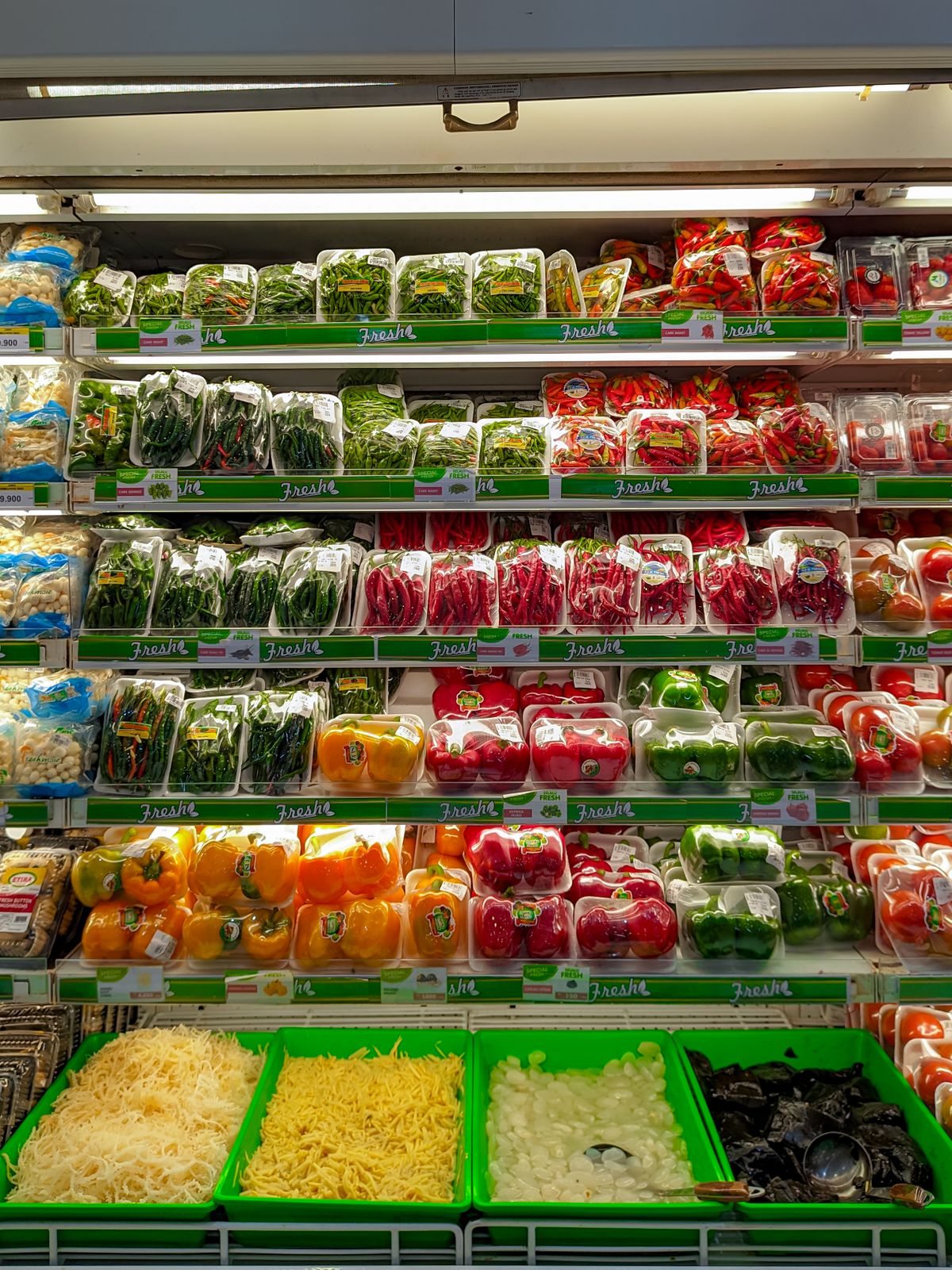 Packaged Fruit And Veggies In Market Photos, Download The BEST Free ...