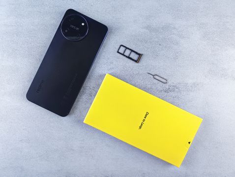 What to Do with Old SIM Cards: Reuse, Recycle, and Dispose