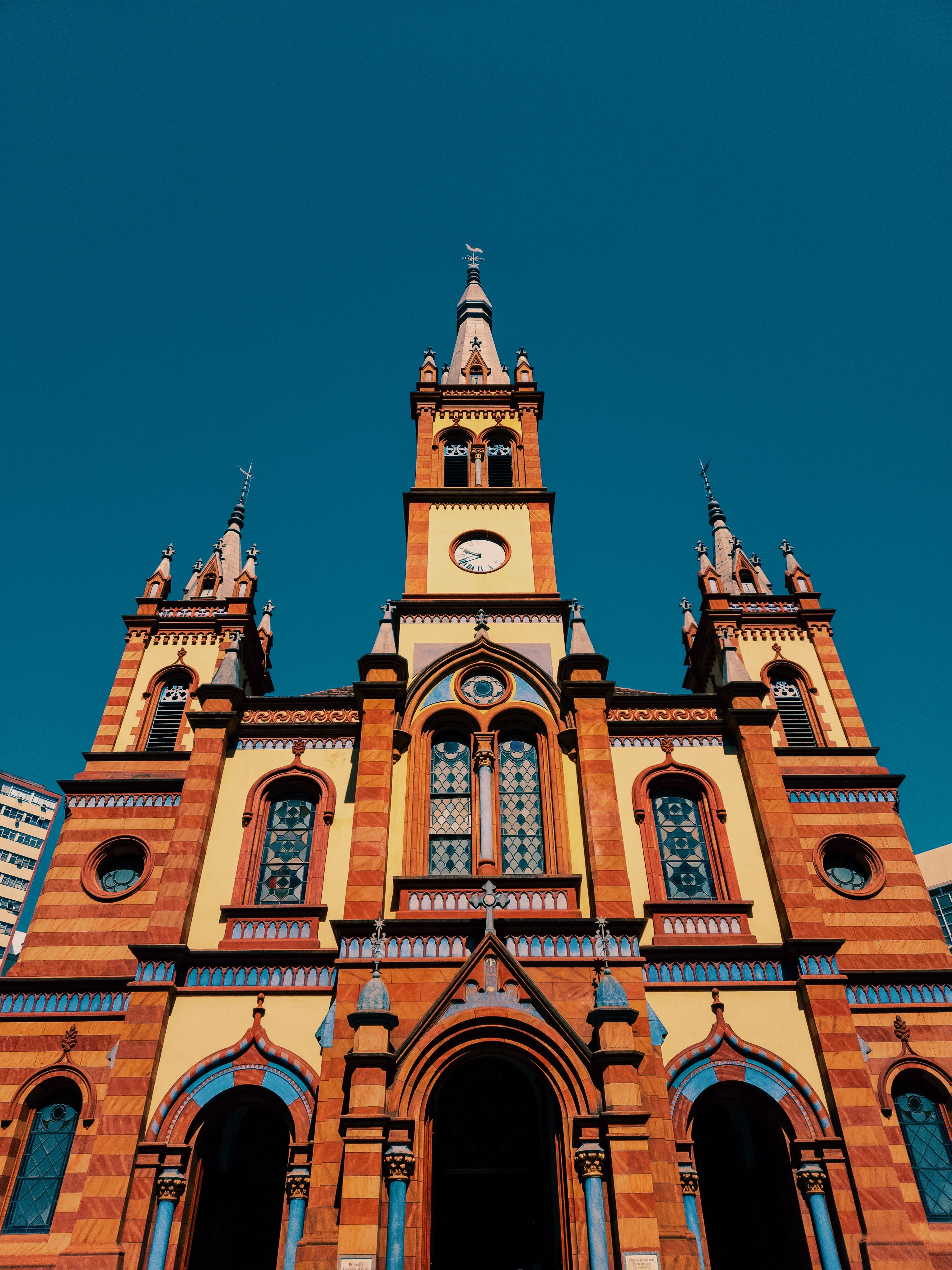 Stunning Front View of Matriz Basilica in Belo Horizonte · Free Stock Photo