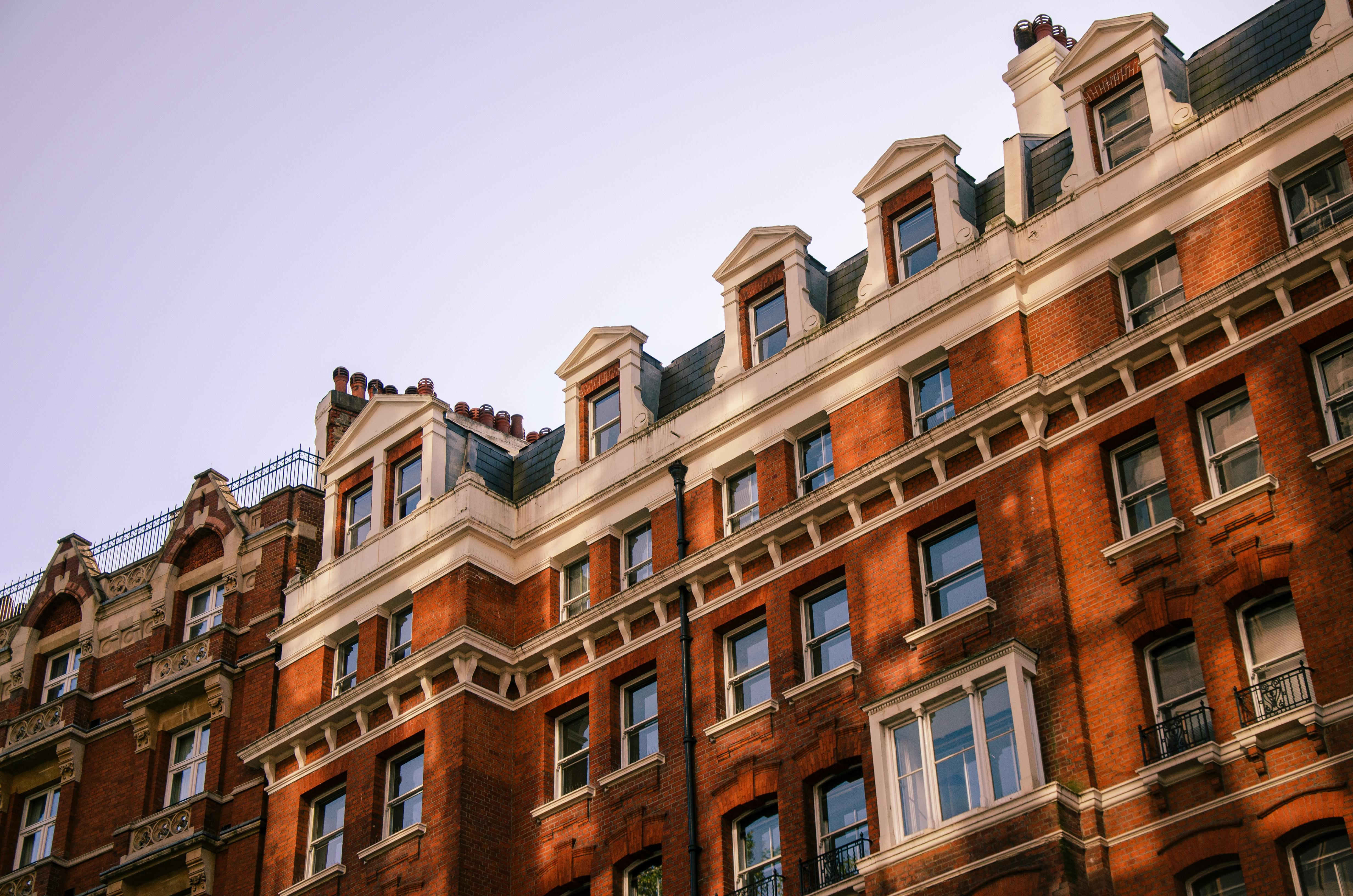 Historic Red Brick Architecture in London · Free Stock Photo
