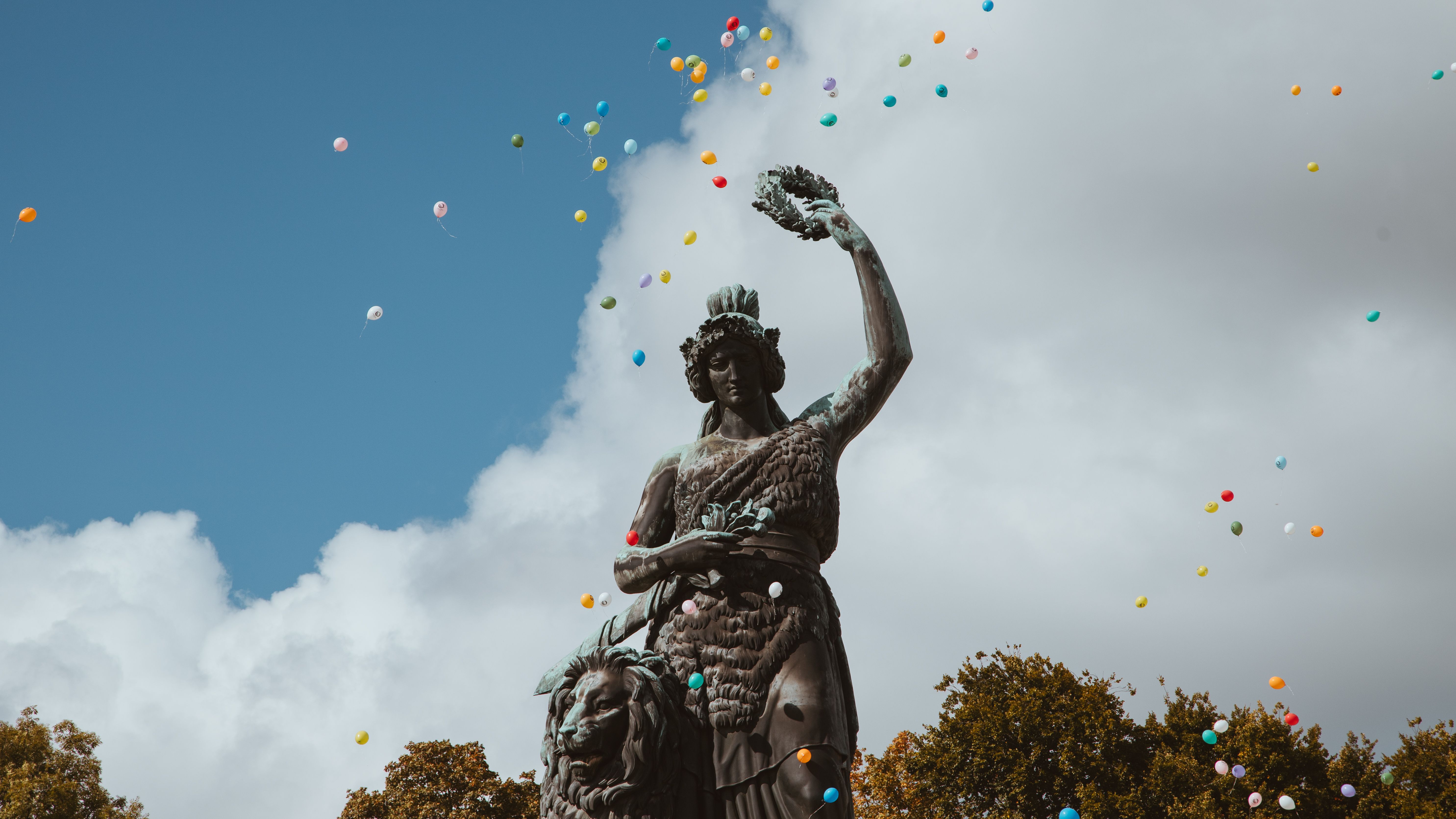 Bavaria Statue and Colorful Balloons in München · Free Stock Photo