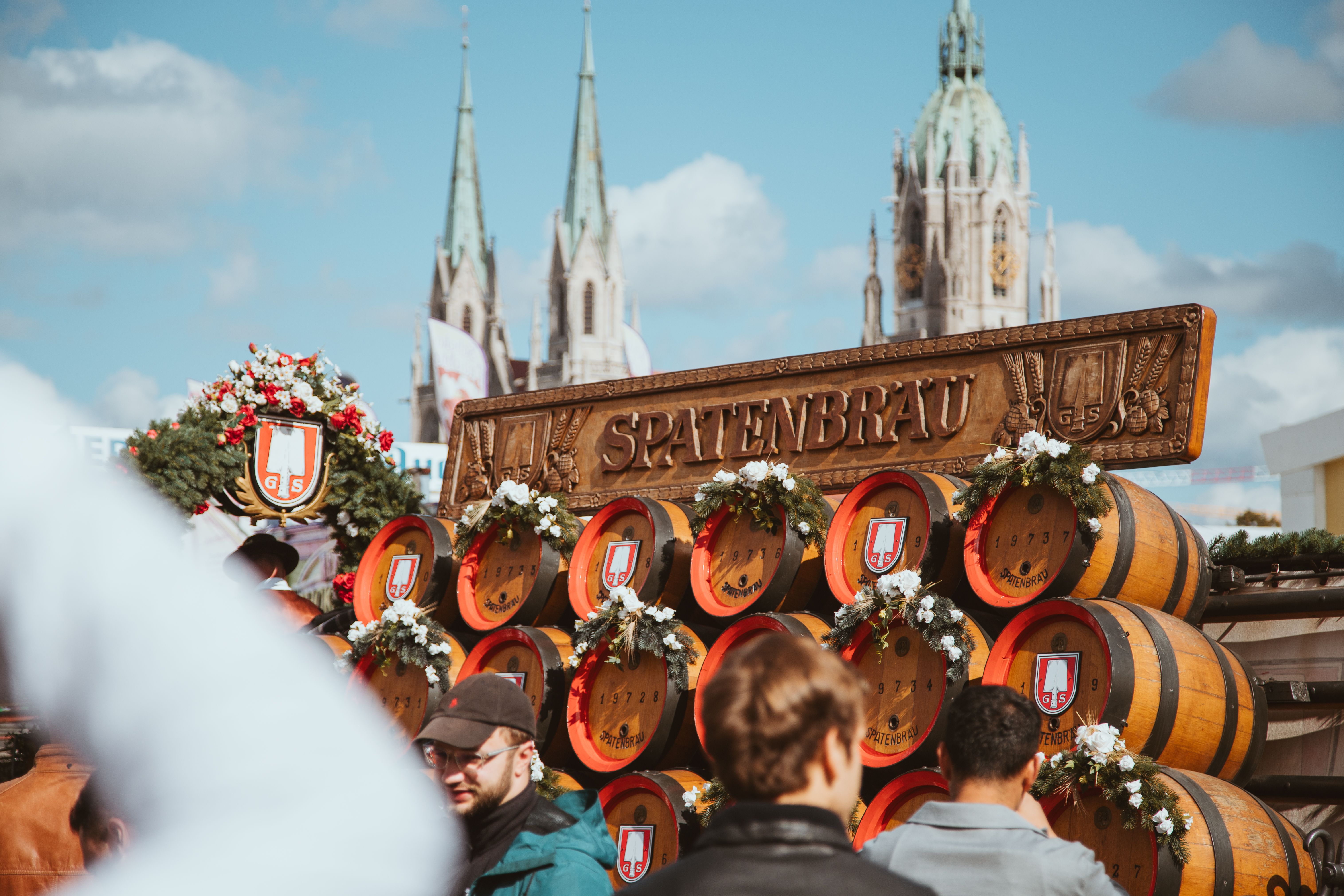 Oktoberfest Celebrations at Spatenbräu München · Free Stock Photo