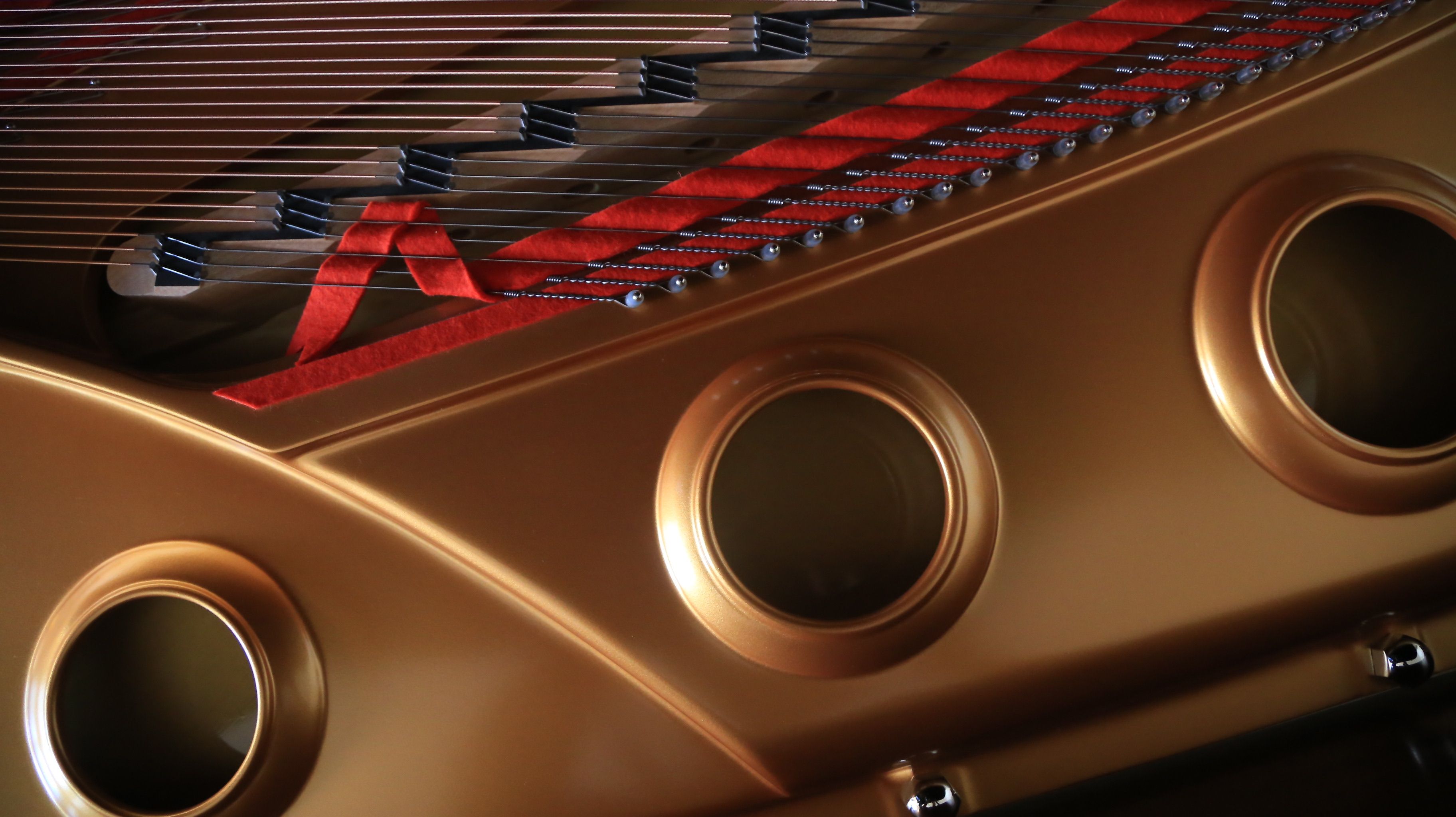 Close-up of a Grand Piano's Strings and Frame · Free Stock Photo