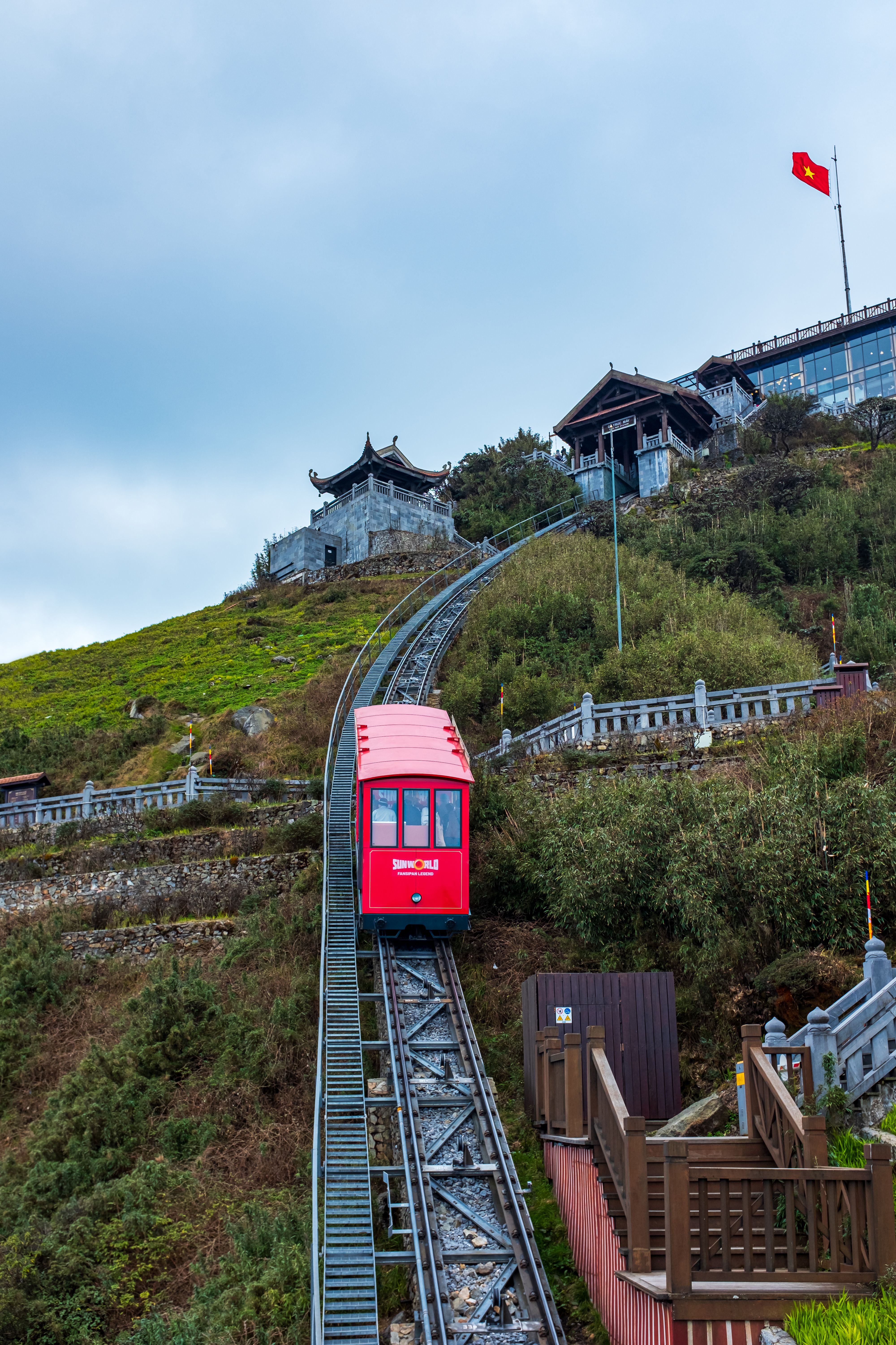 Scenic Funicular Railway to Fansipan Peak, Vietnam · Free Stock Photo